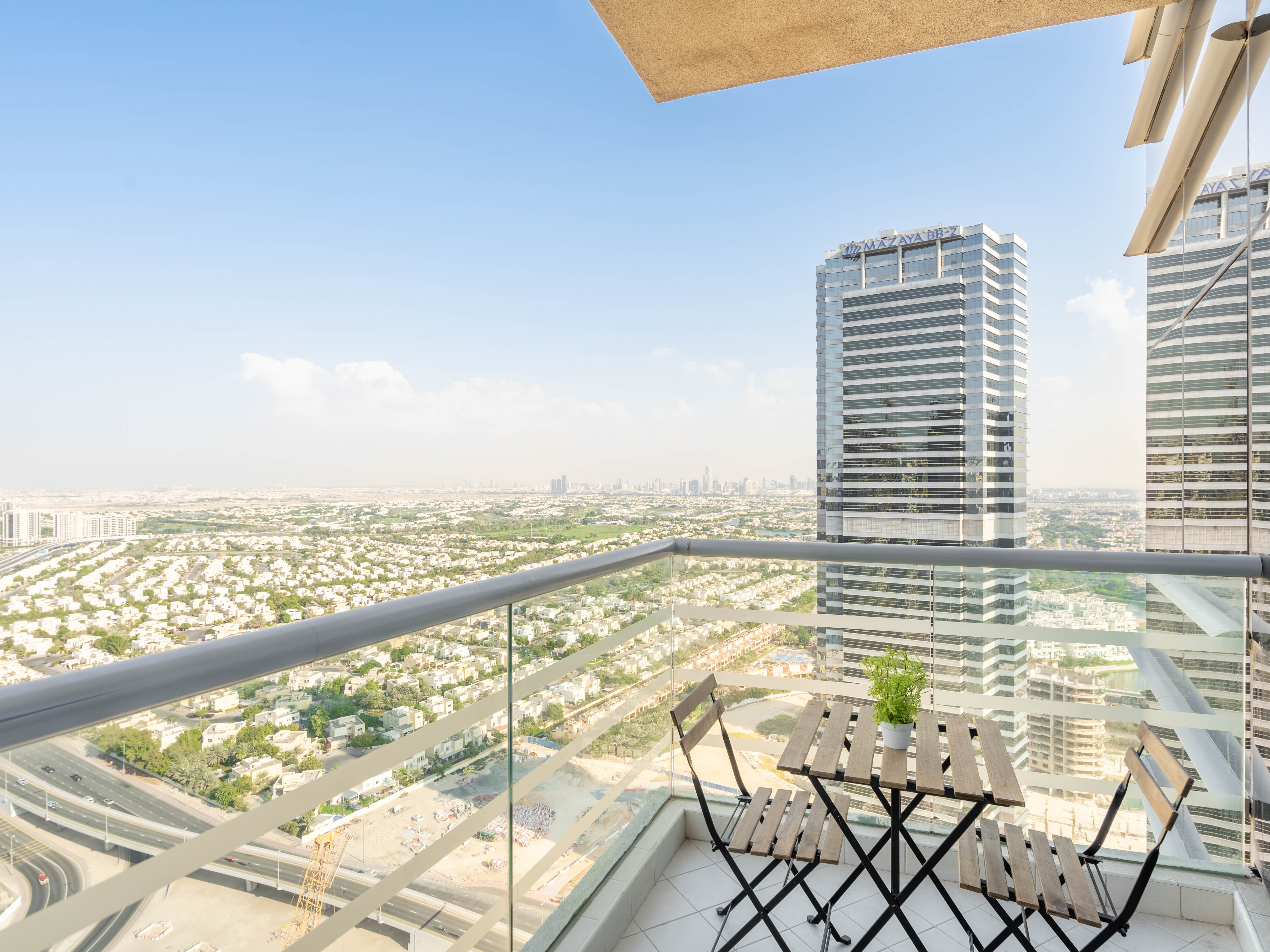 Concorde Tower Building Guide | Bayut
