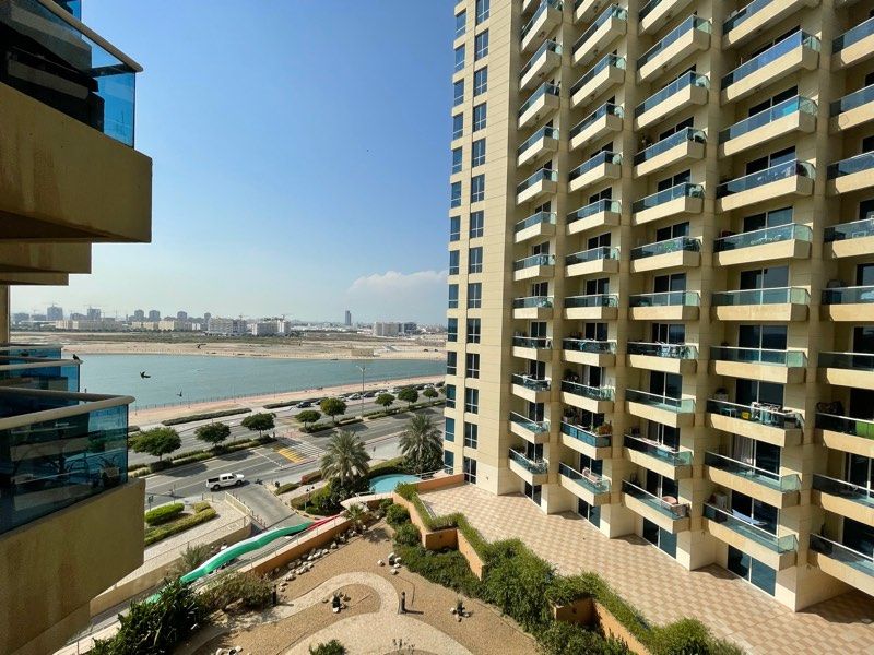 The Crescent Tower A Guide | Bayut