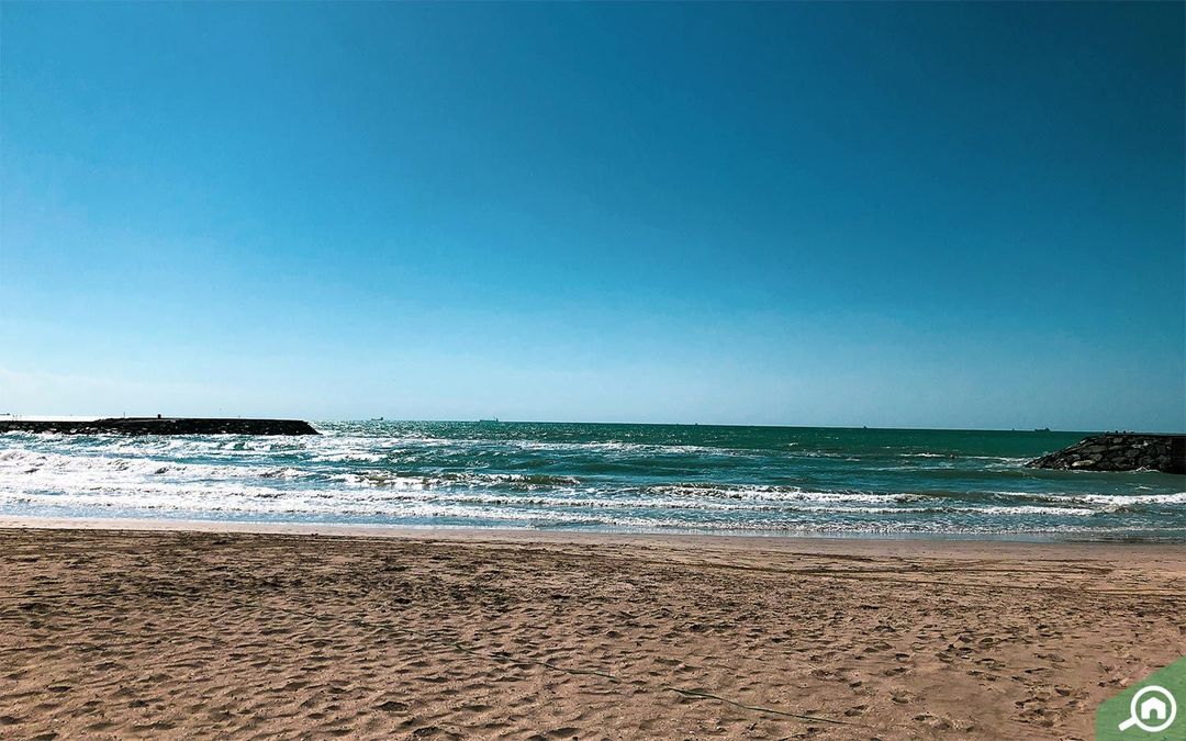 Corniche Tower, Ajman Guide | Bayut