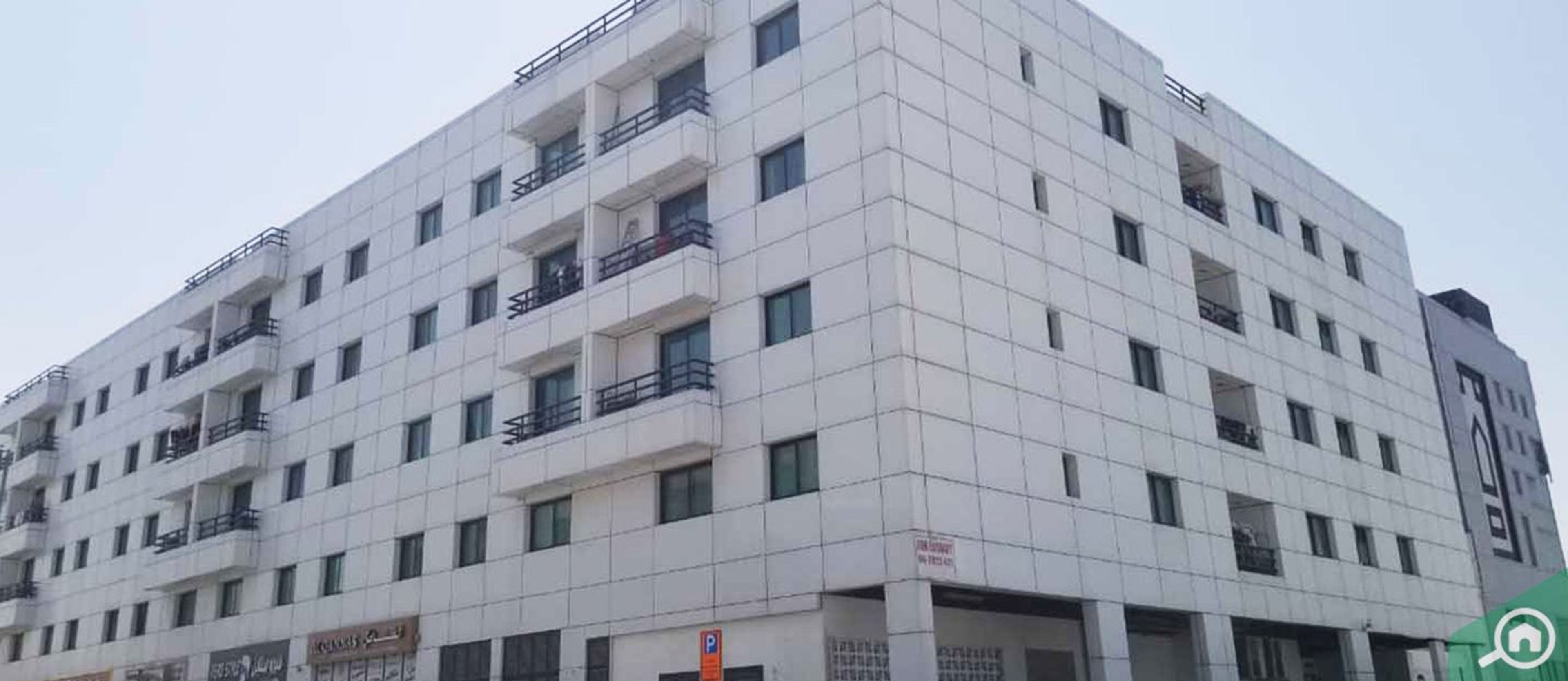 Al Garhoud Buildings | Bayut