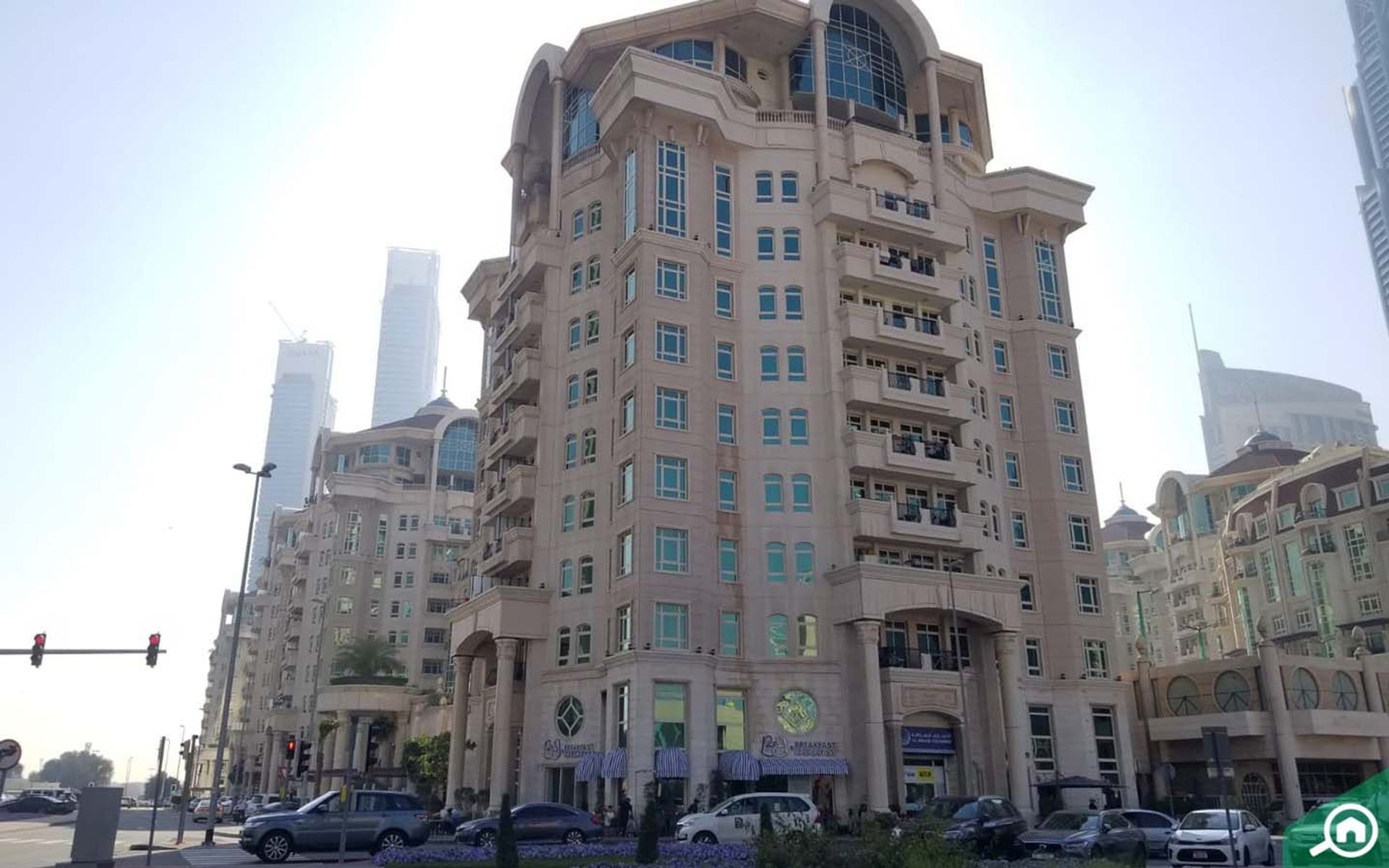 Al Murooj Complex Building Guide | Bayut