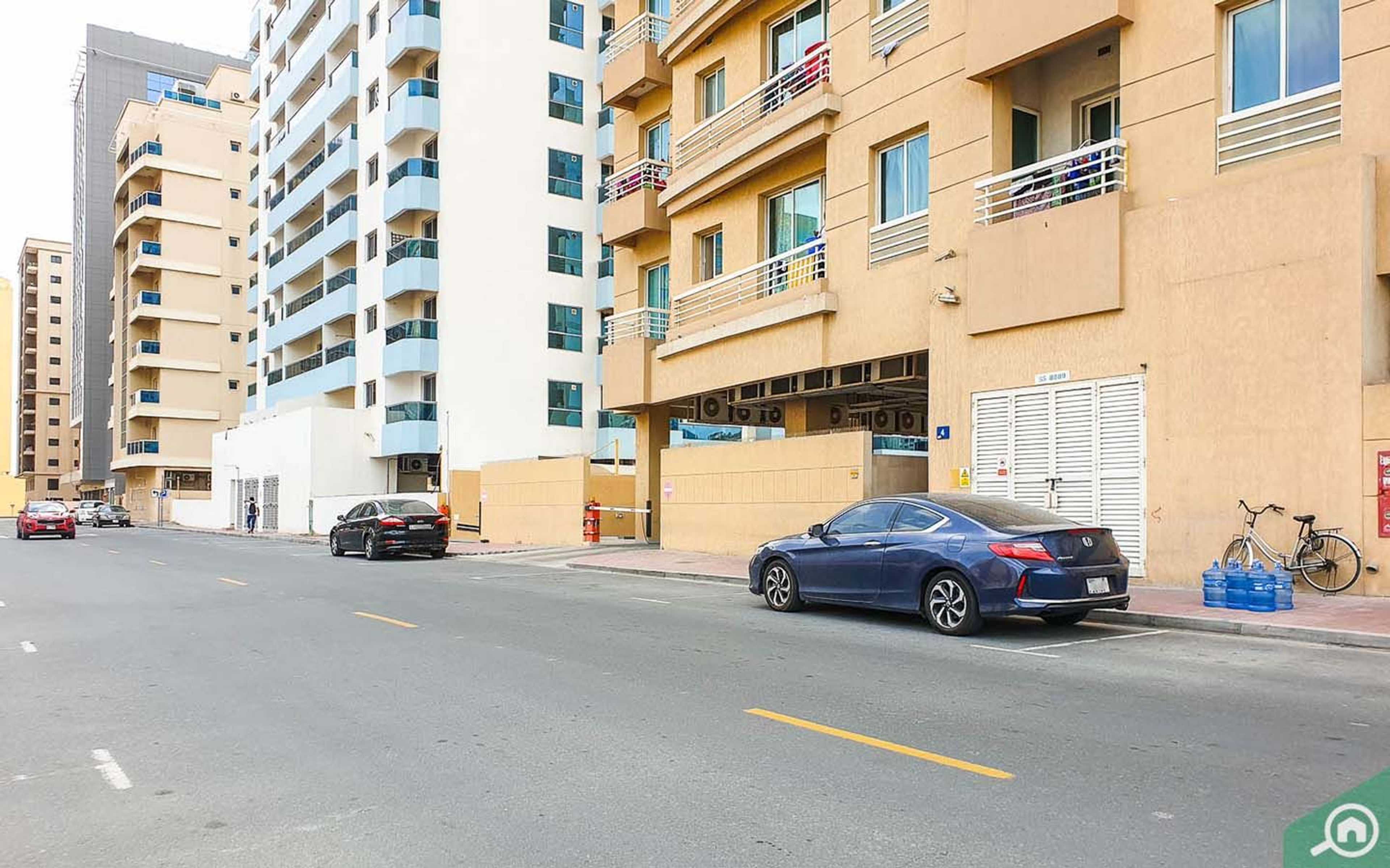 Ali Nasser Lootah Building Guide | Bayut