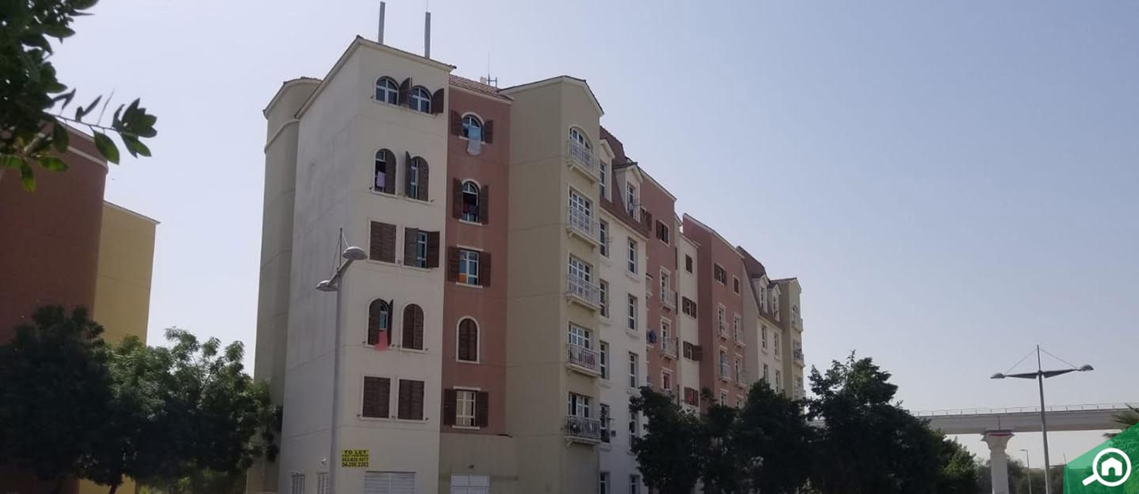 Building 44 Discovery Gardens Guide | Bayut