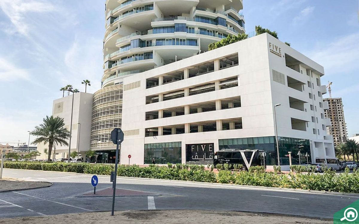 Diamond Views I, JVC Building Guide | Bayut