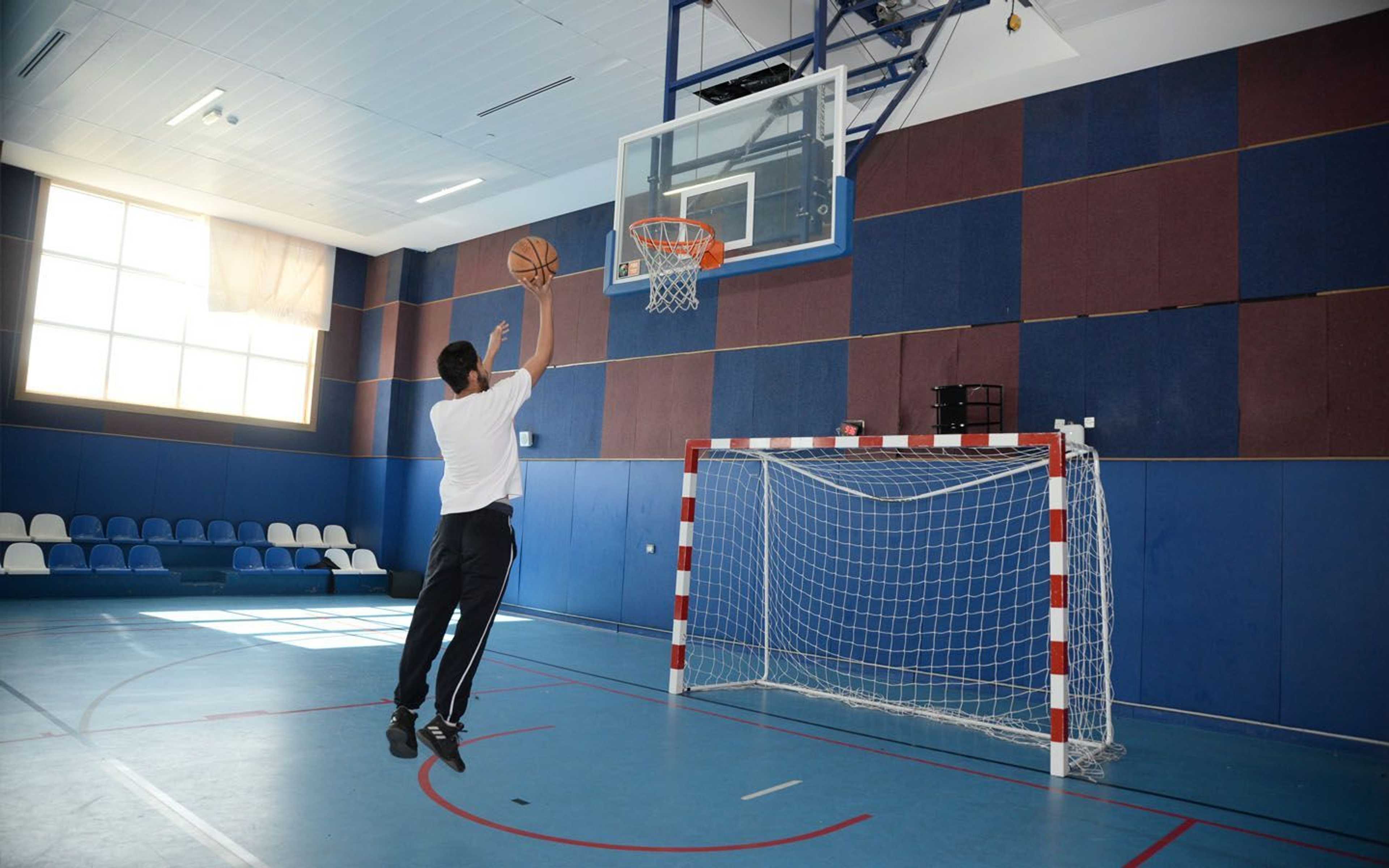 International Community School (ICS), Al Mushrif Guide | Bayut