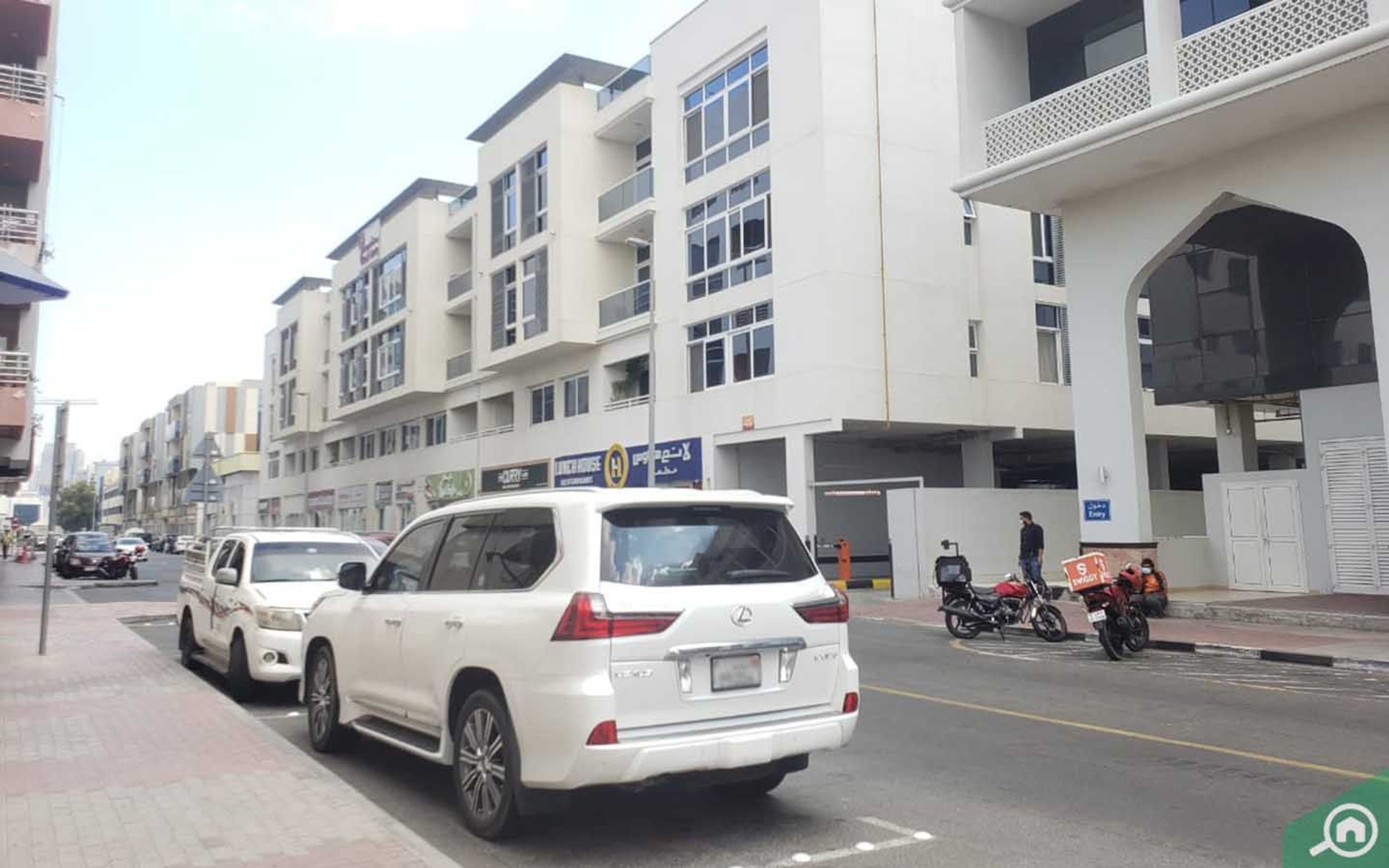 Wasl Ivory, Al Karama Building Guide | Bayut