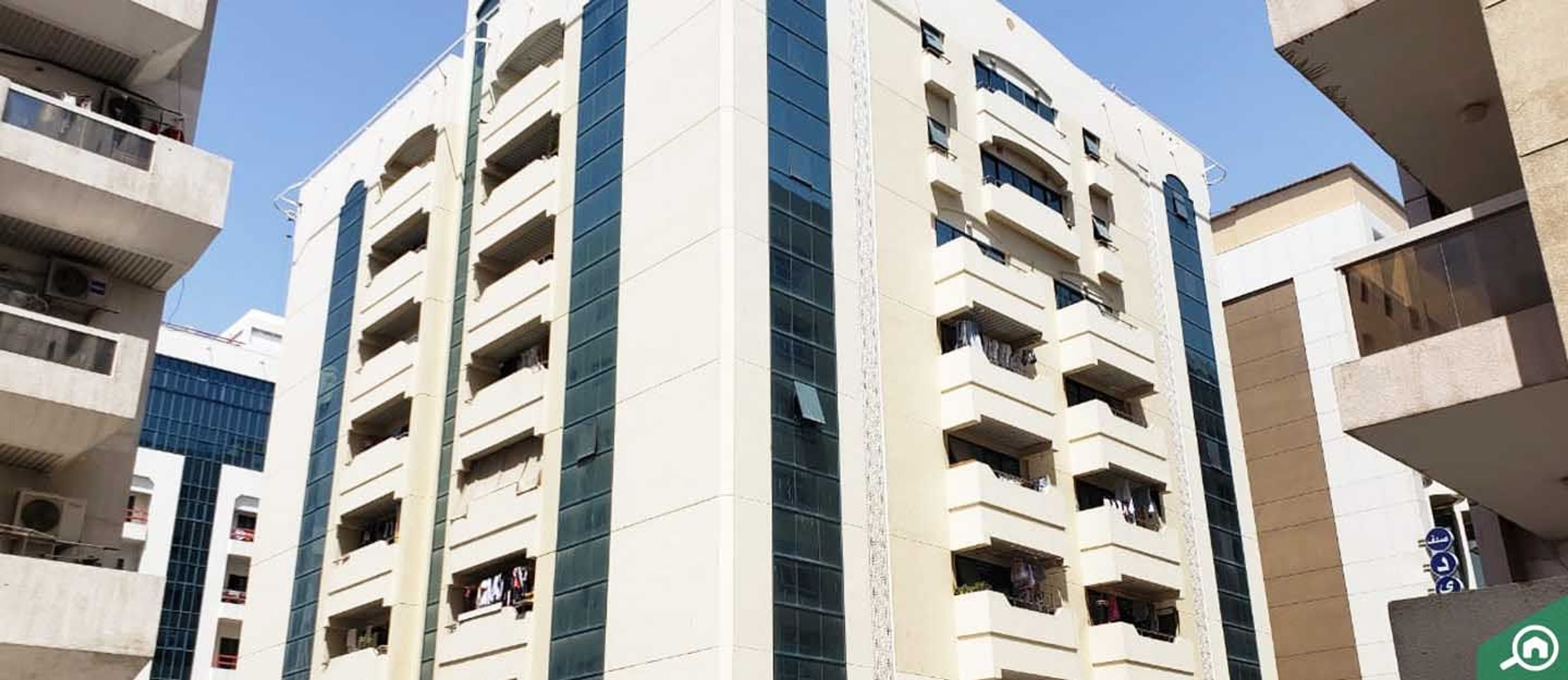 Al Muraqqabat Buildings | Bayut