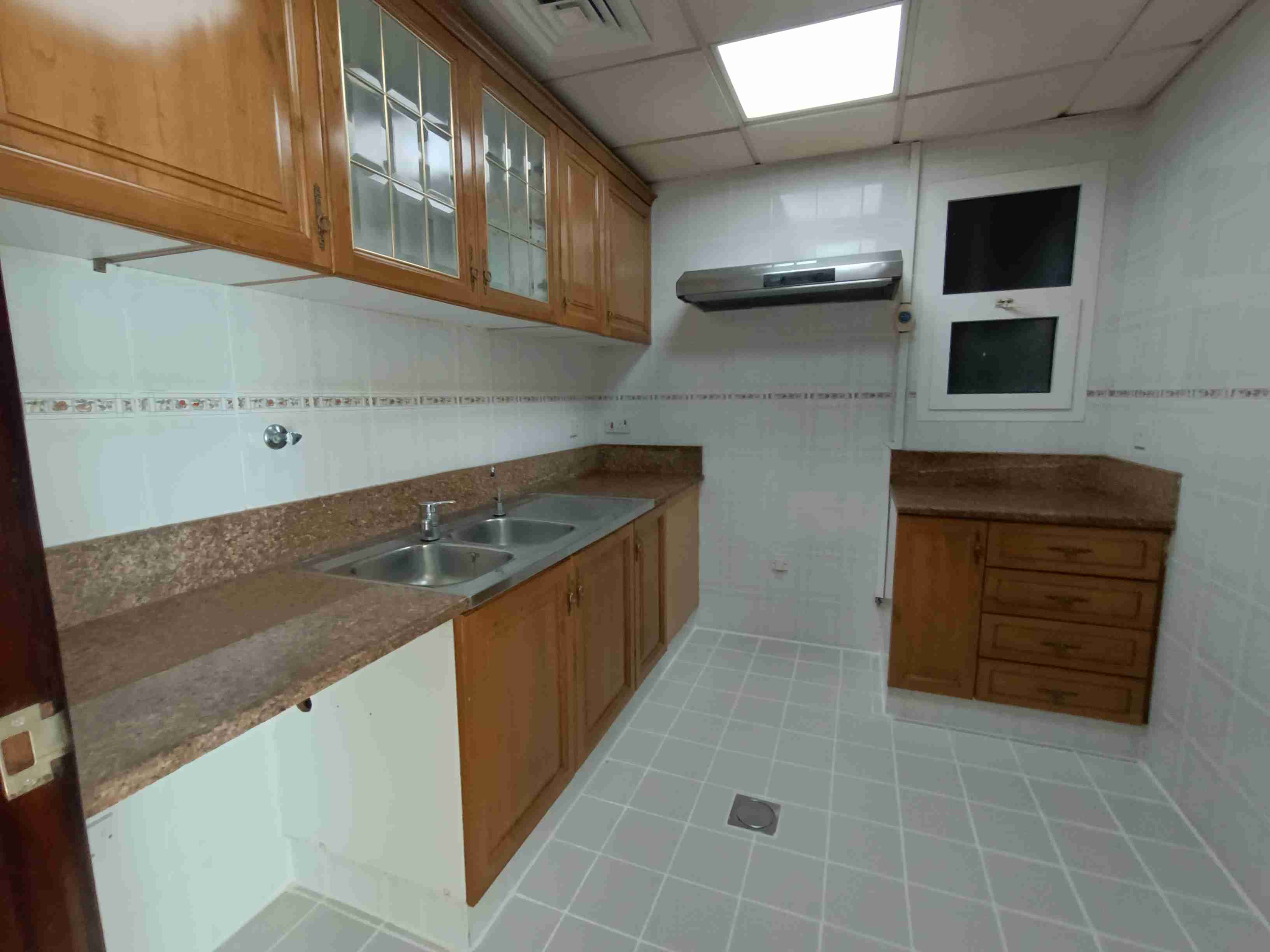 Hamdan Street Area Guide | Bayut