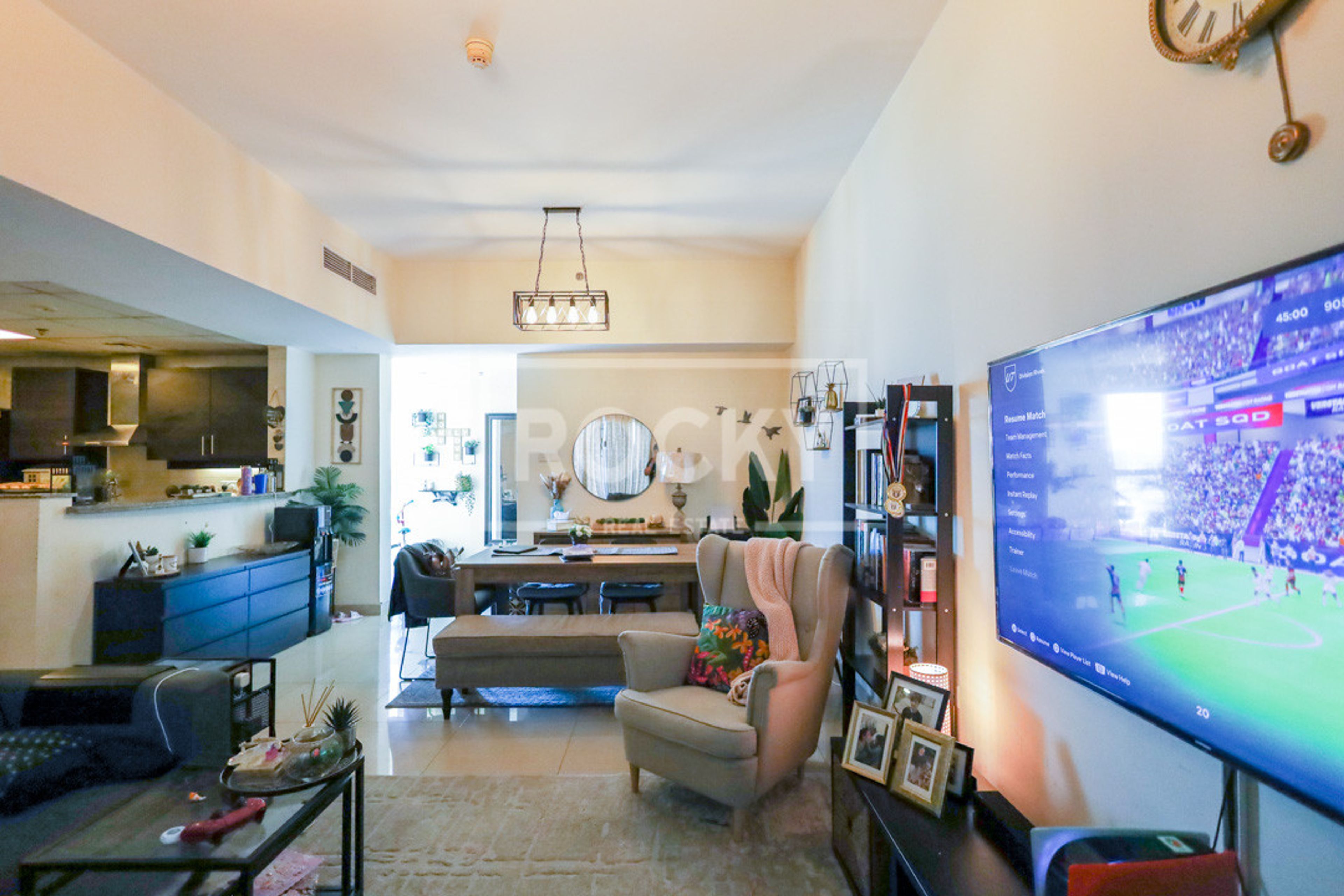 Centrium Towers Building Guide | Bayut