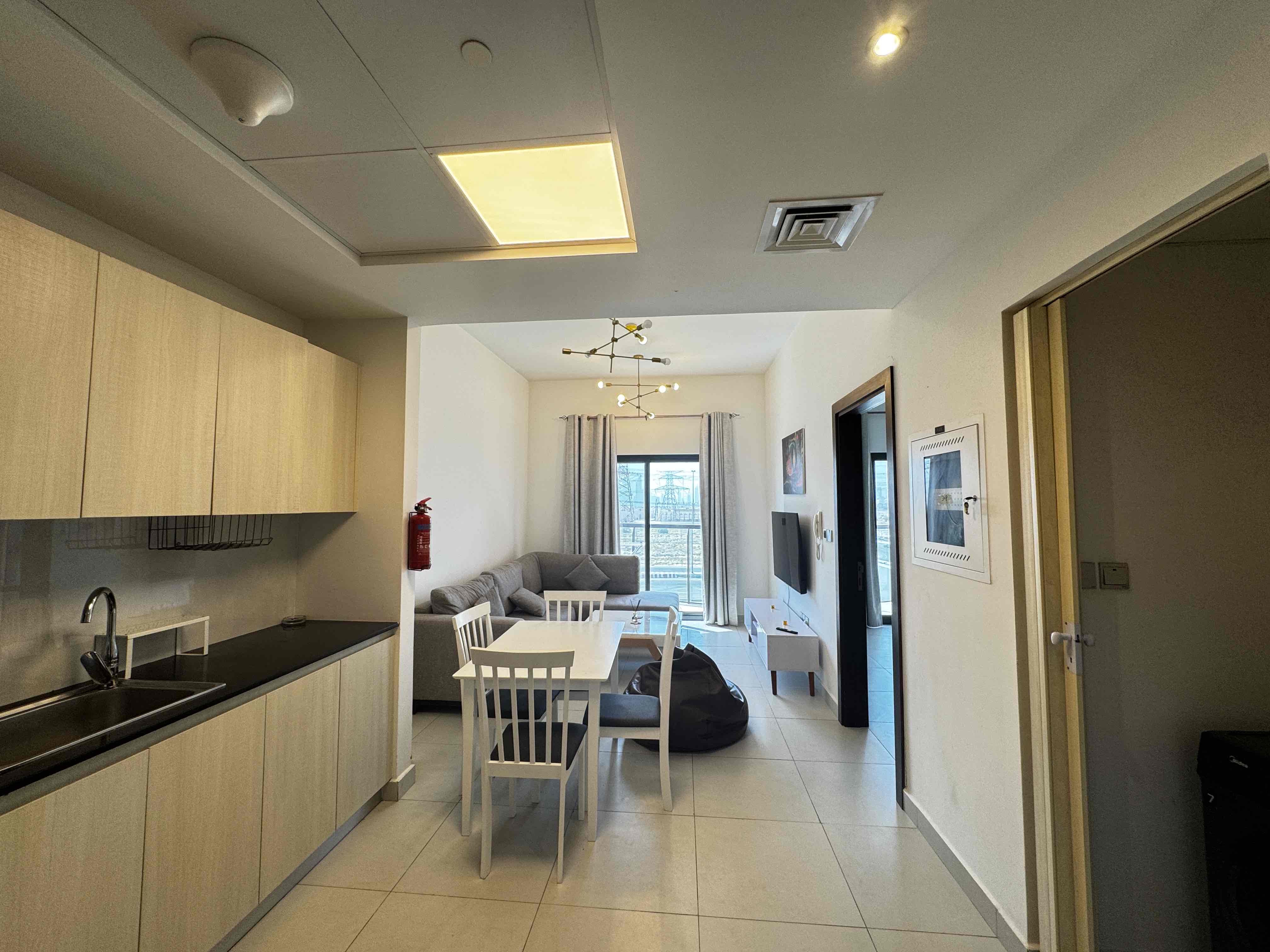 Binghatti Gate, JVC Building Guide | Bayut