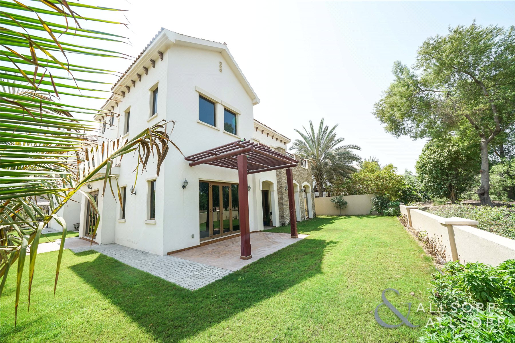 Lime Tree Valley, Jumeirah Golf Estates Area Guide | Bayut
