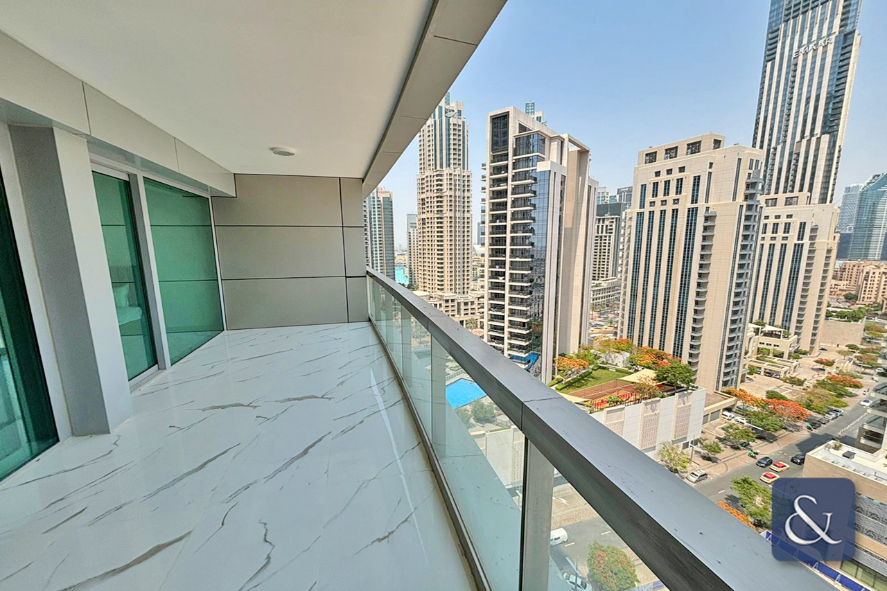8 Boulevard Walk Building Guide | Bayut