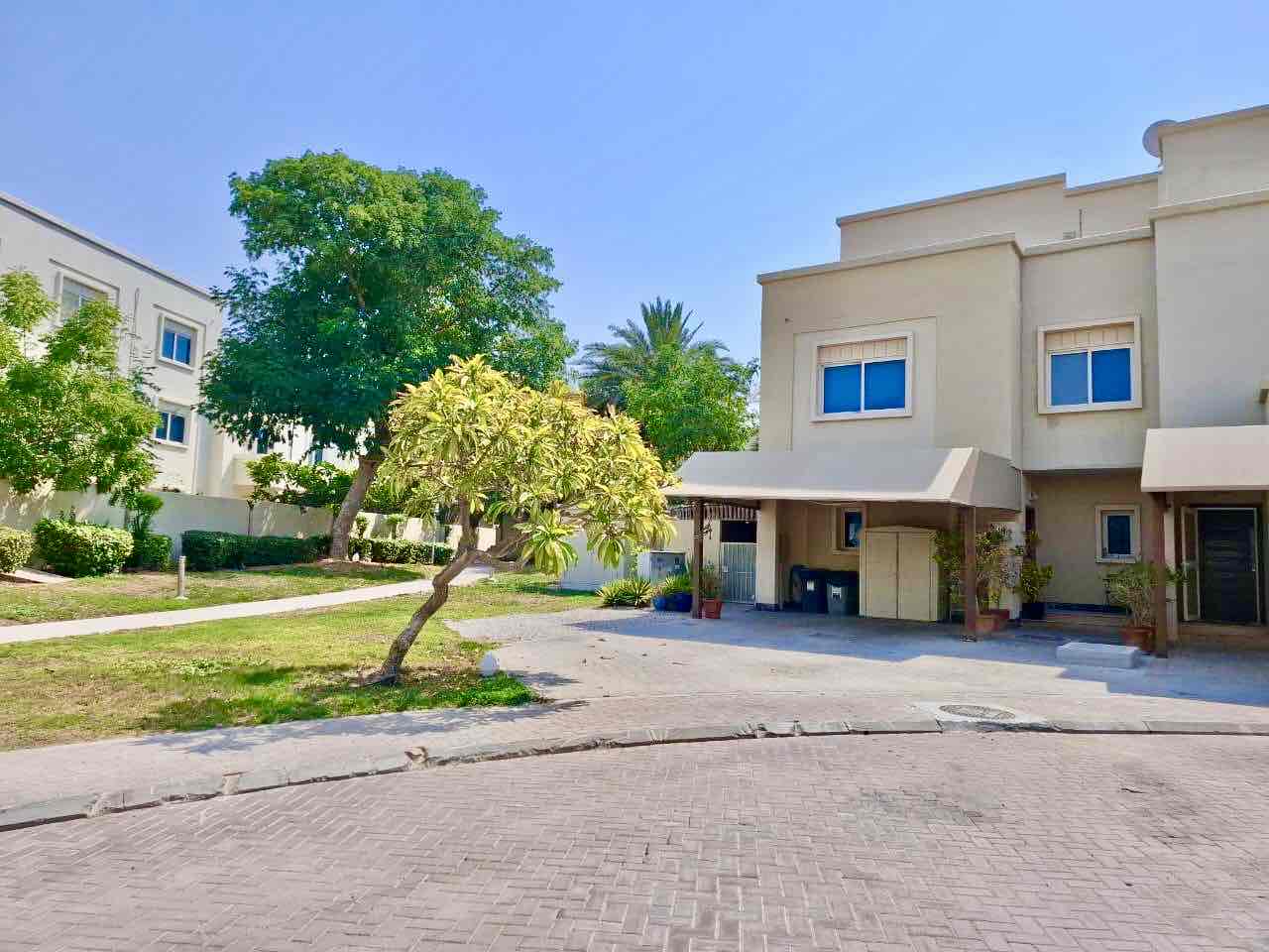 Al Reef Villas Abu Dhabi – Area, Community & Lifestyle Guide » Bayut™
