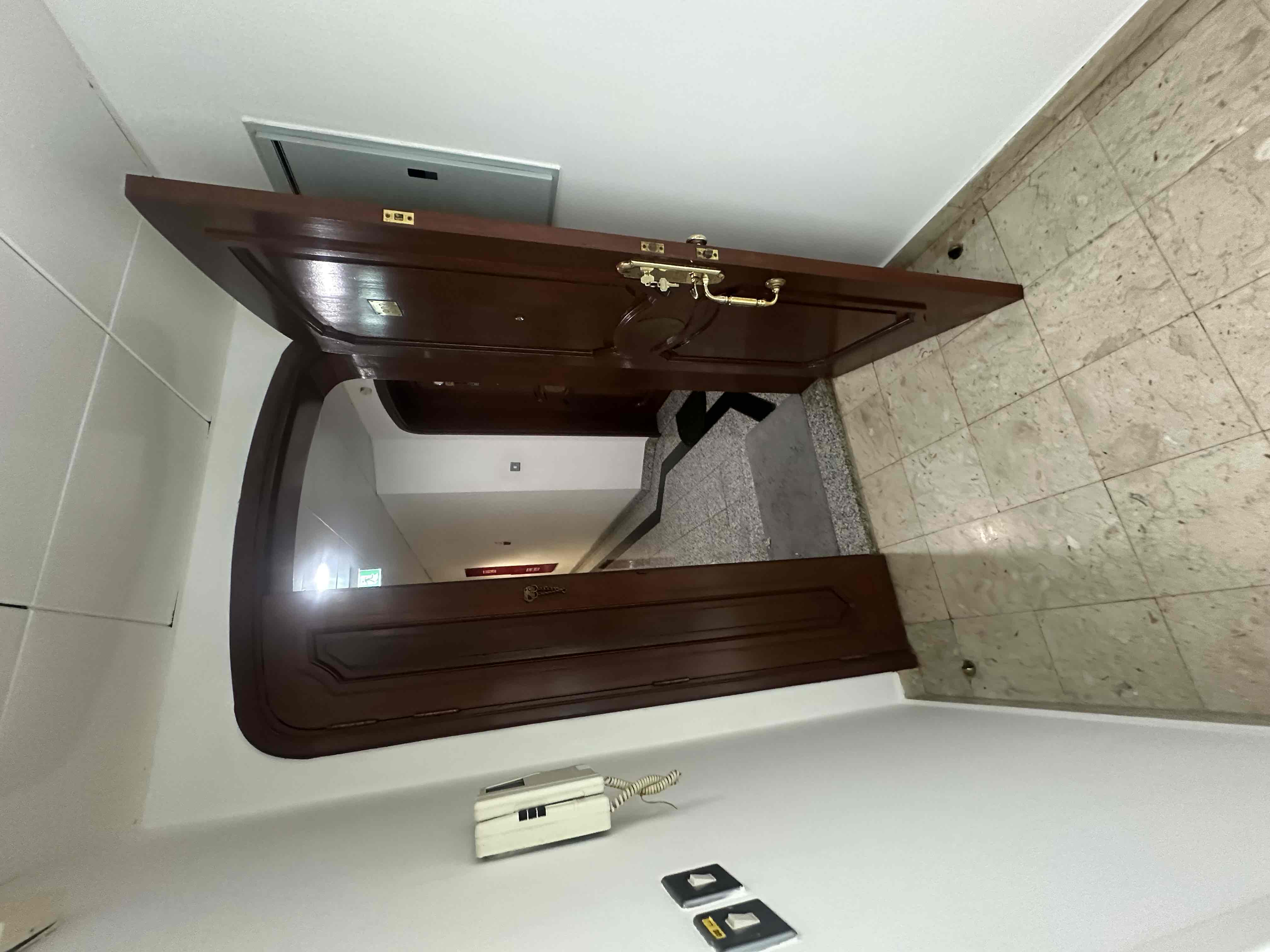 Hamdan Street Area Guide | Bayut