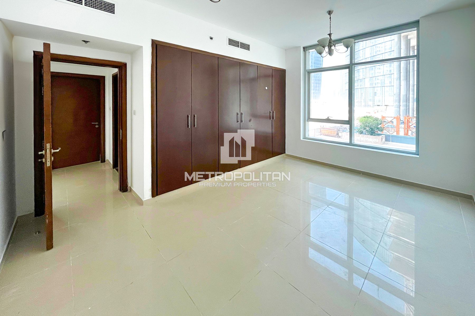 Ontario Tower, Business Bay Guide | Bayut