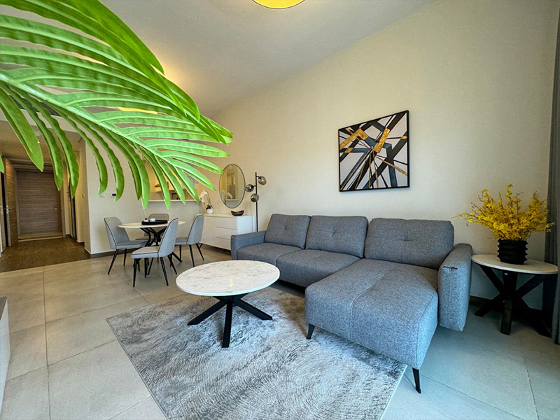 Sol Bay Business Bay Building Guide | Bayut