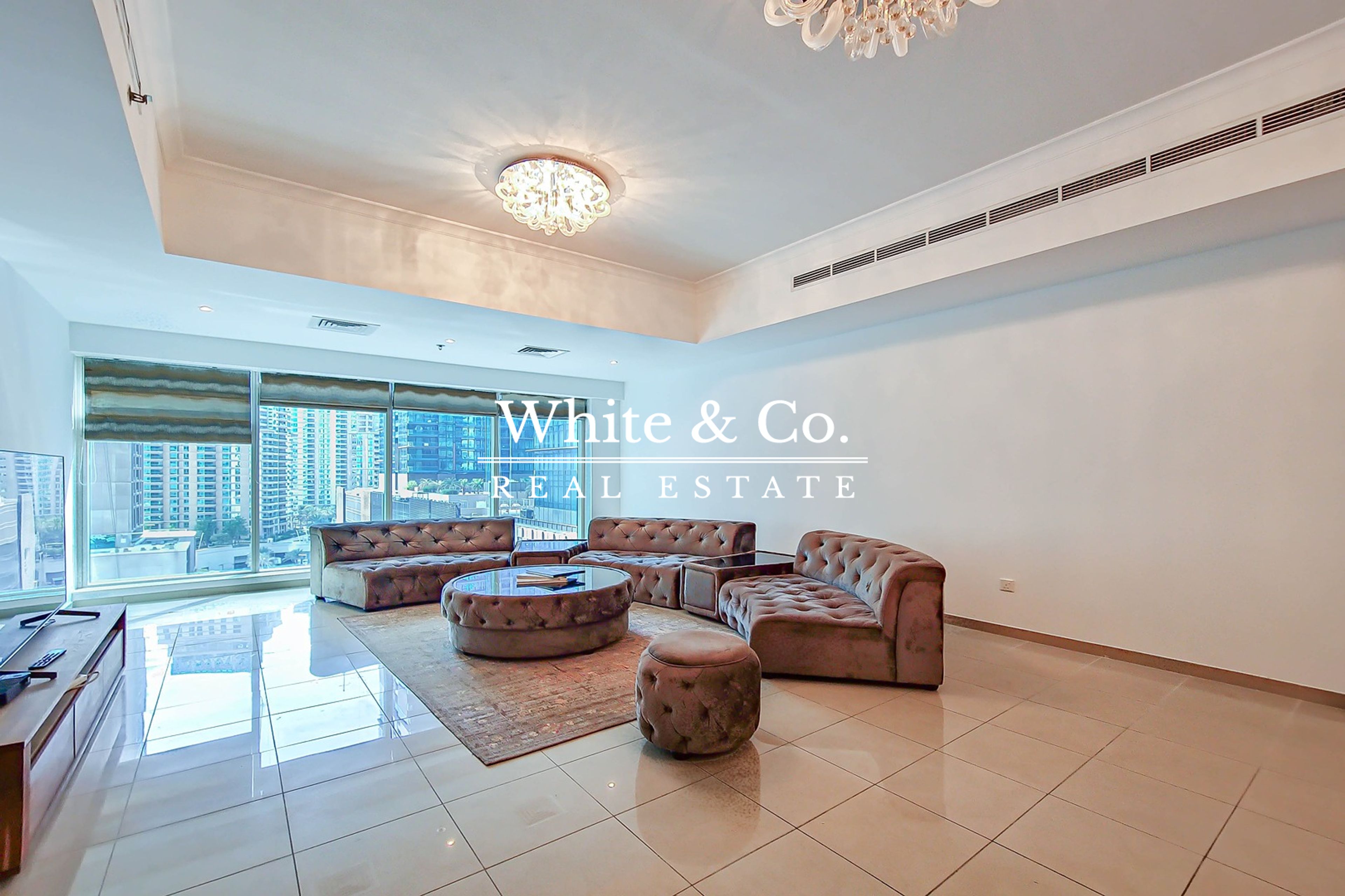 Emirates Crown Building Guide | Bayut