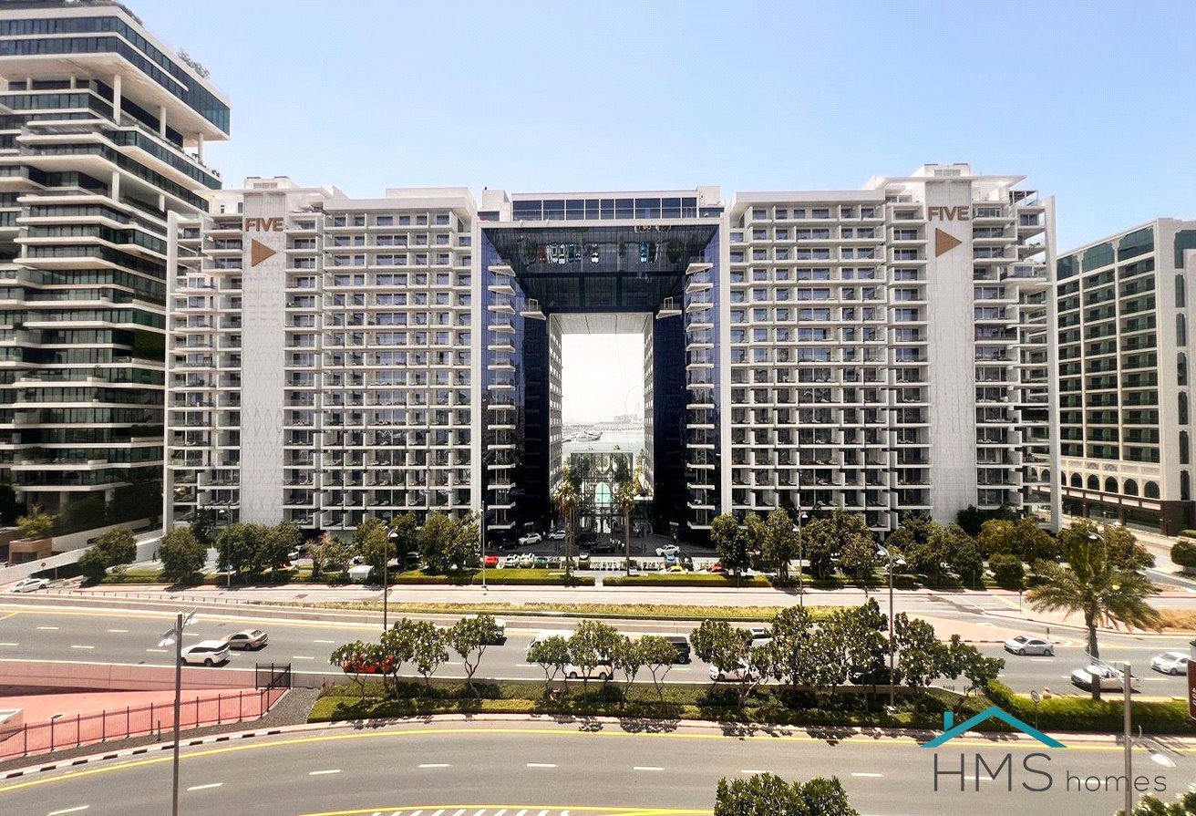 Golden Mile 1, Palm Jumeirah Building Guide | Bayut