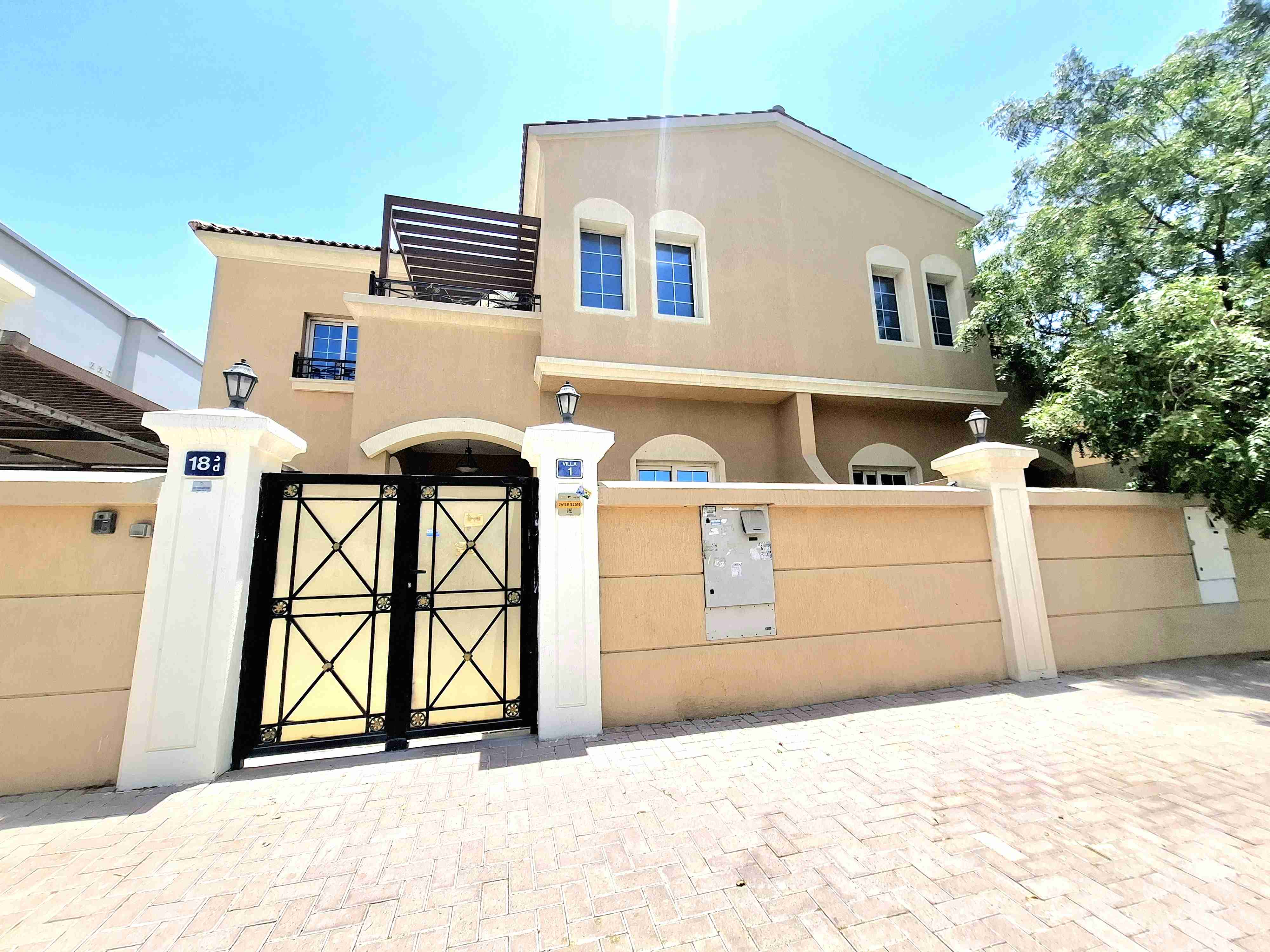 Al Garhoud Area Guide | Bayut