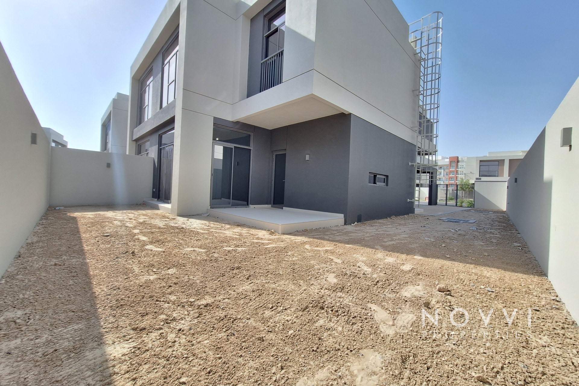 The Pulse Beachfront Dubai South Area Guide | Bayut