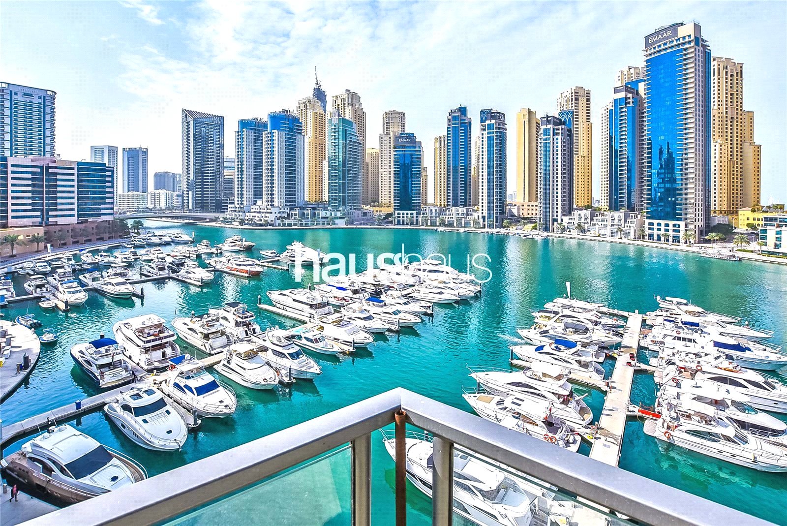 Al Majara Dubai Marina Building Guide | Bayut