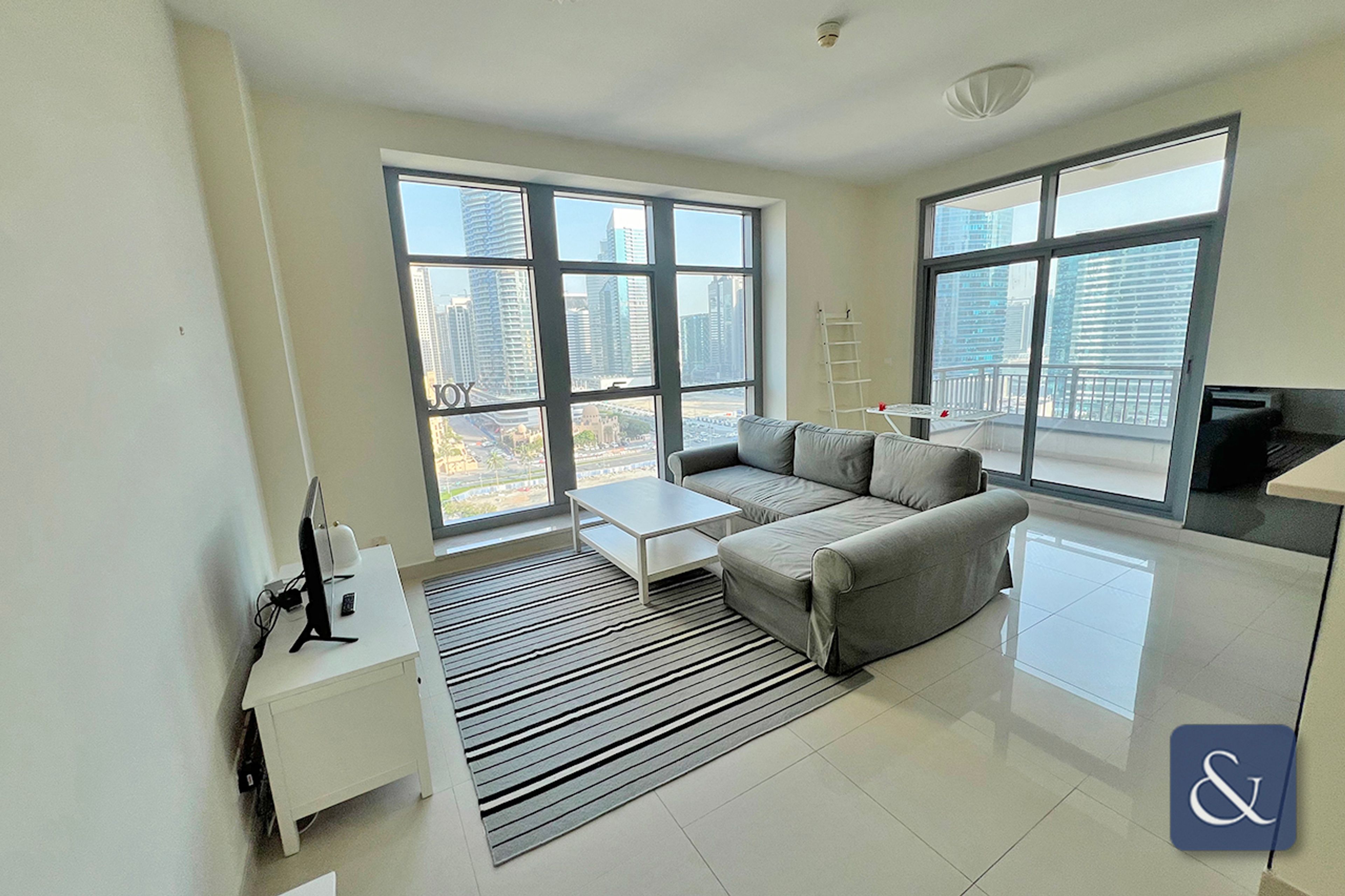 Claren Towers Guide | Bayut