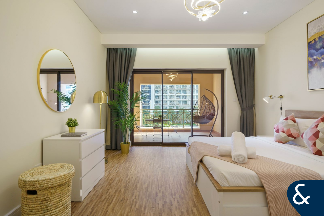 Golden Mile Palm Jumeirah Building Guide | Bayut