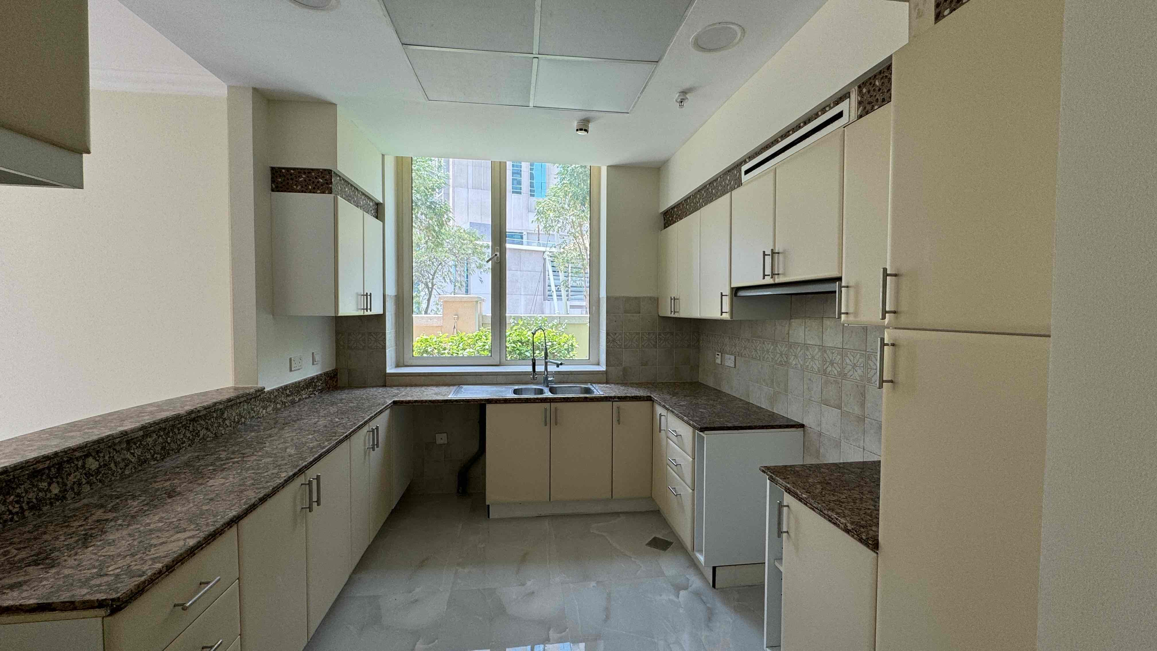 Al Mass Tower Guide | Bayut