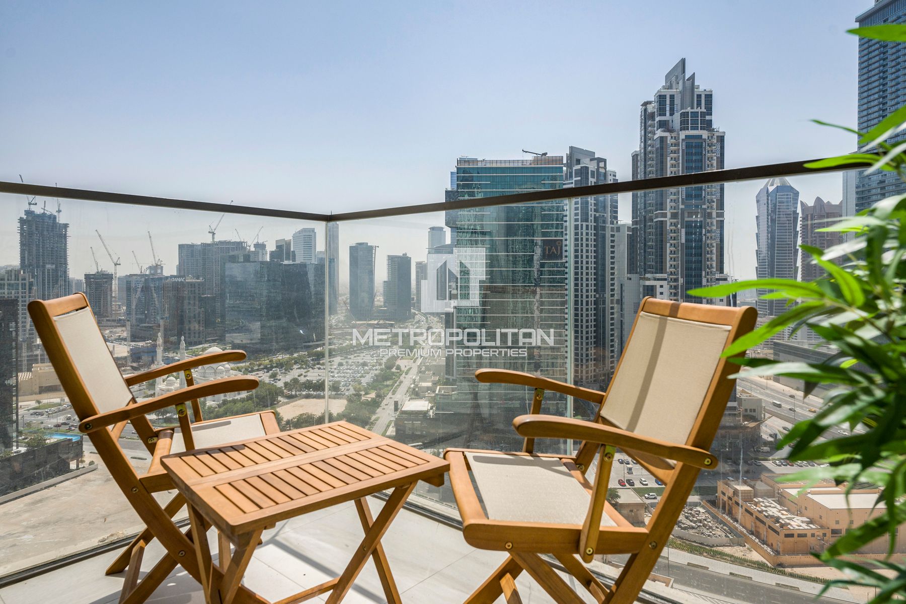 Burj Crown Tower Guide | Bayut