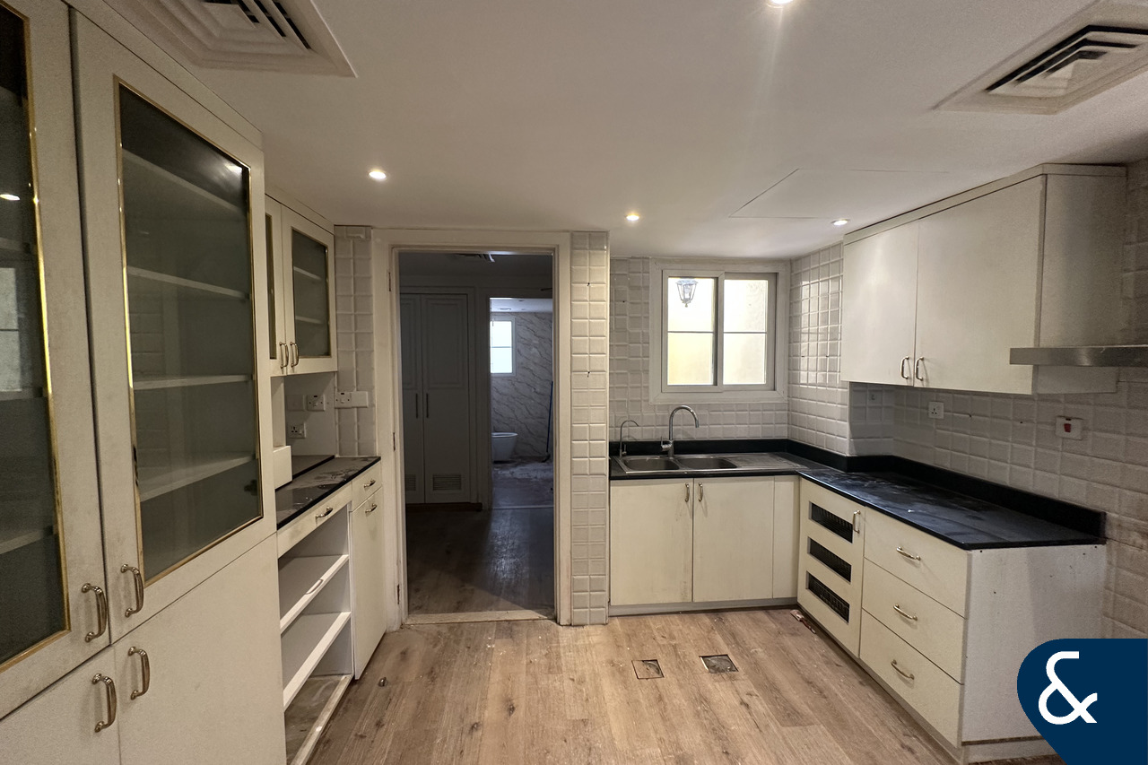Springs Dubai | Complete Community Guide | Bayut