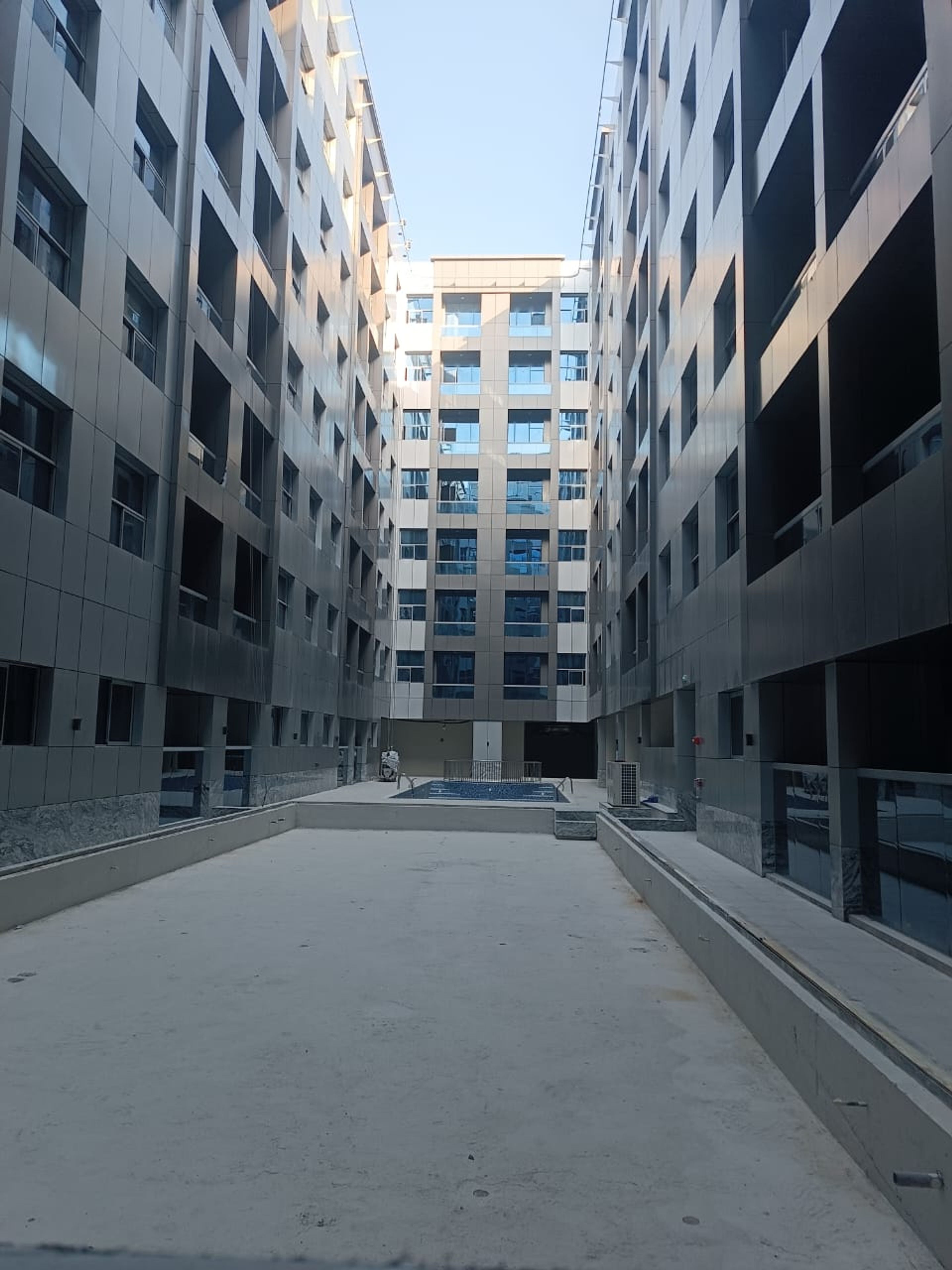 Al Bafta Grand Bur Dubai Building Guide | Bayut