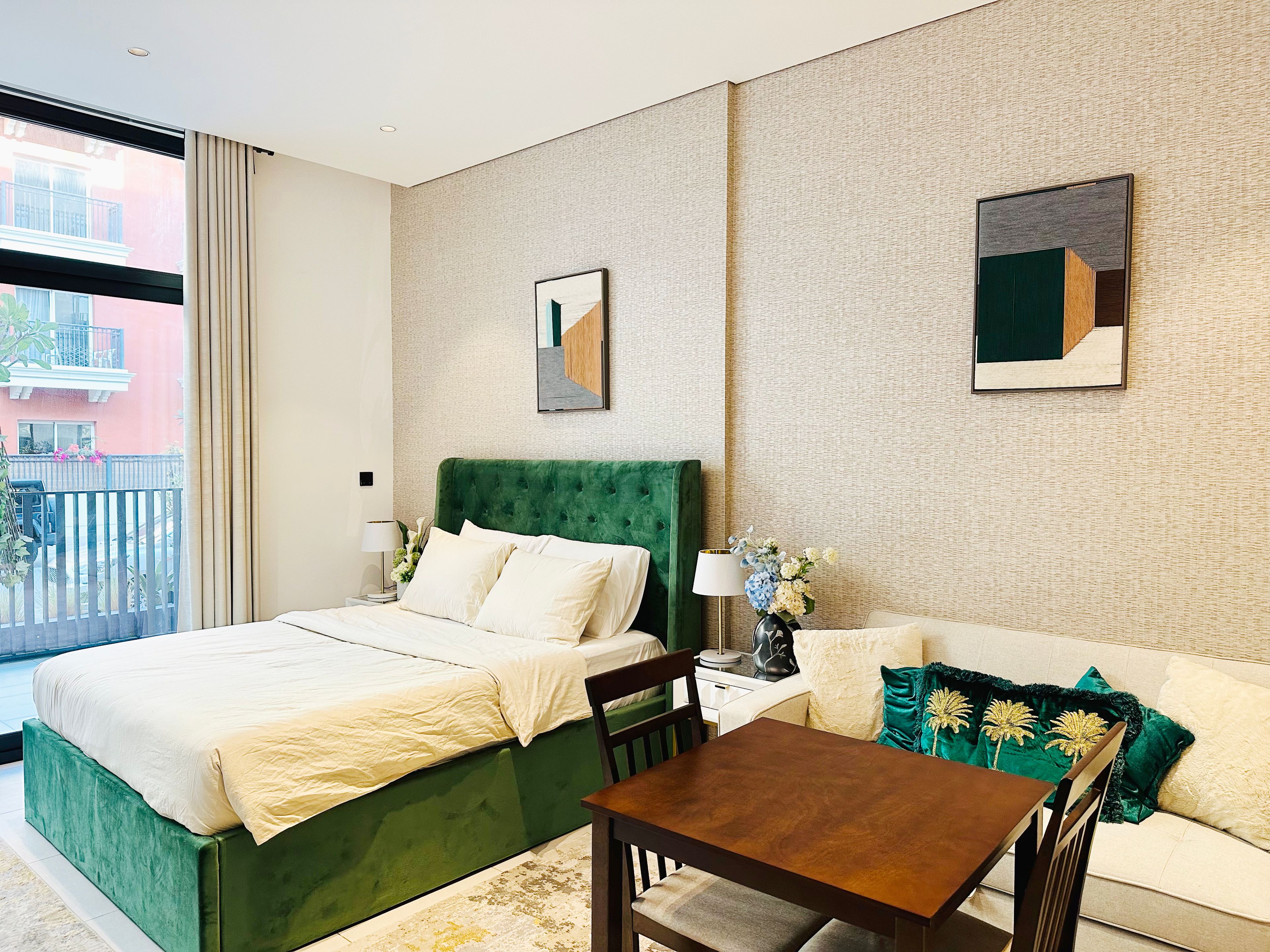 Beverly Residence Dubai Building Guide | Bayut