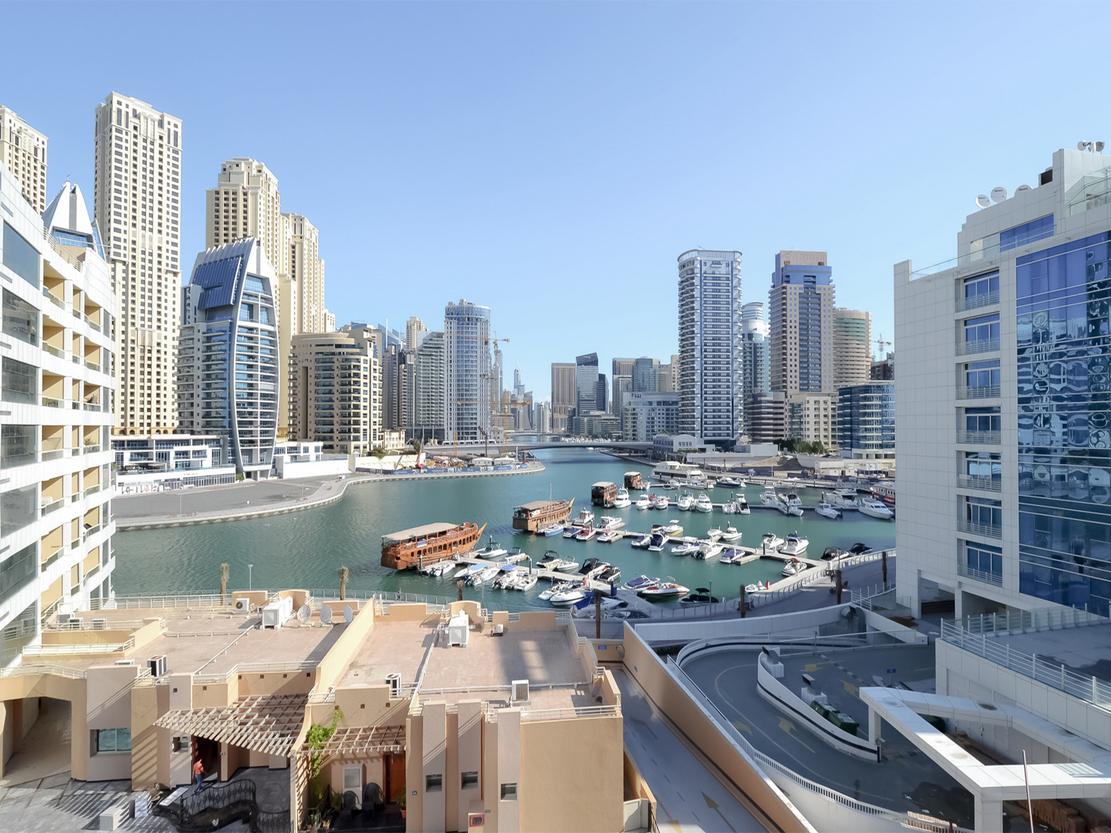 DEC Tower 1 Guide | Bayut