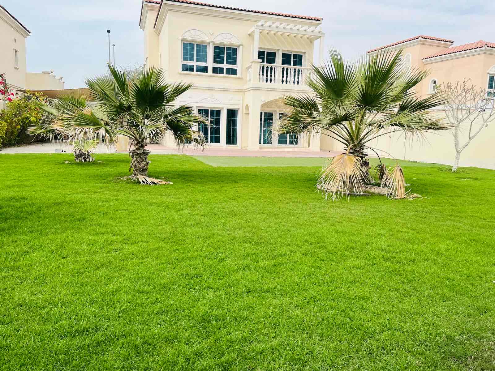 Jumeirah Village Circle (JVC) – Area & Community Guide » Bayut™