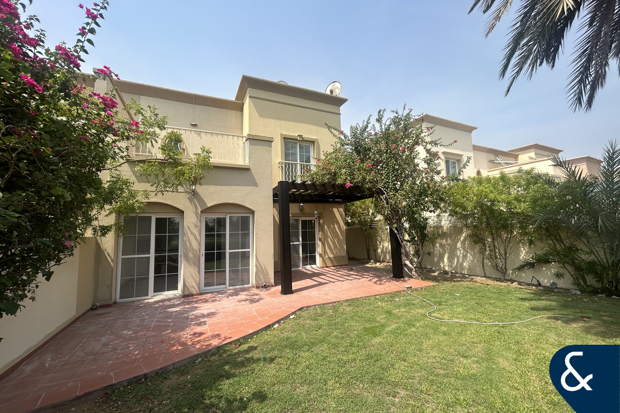 Springs Dubai | Complete Community Guide | Bayut