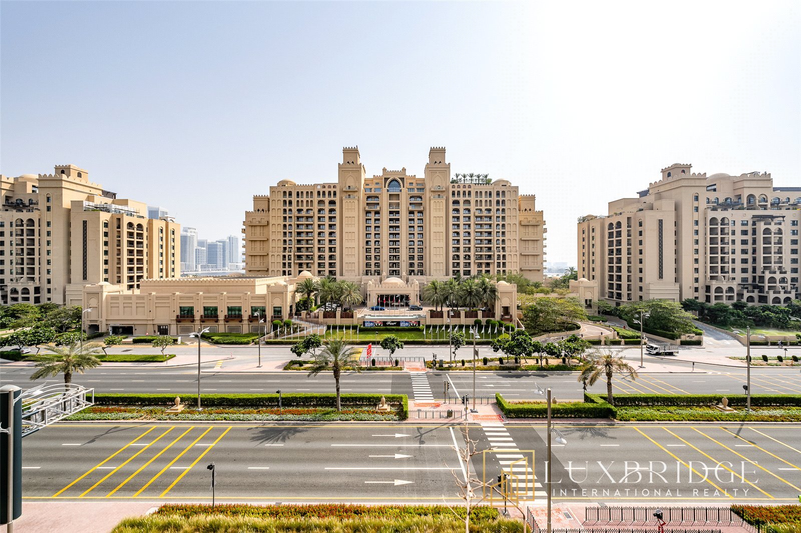 Golden Mile Palm Jumeirah Building Guide | Bayut