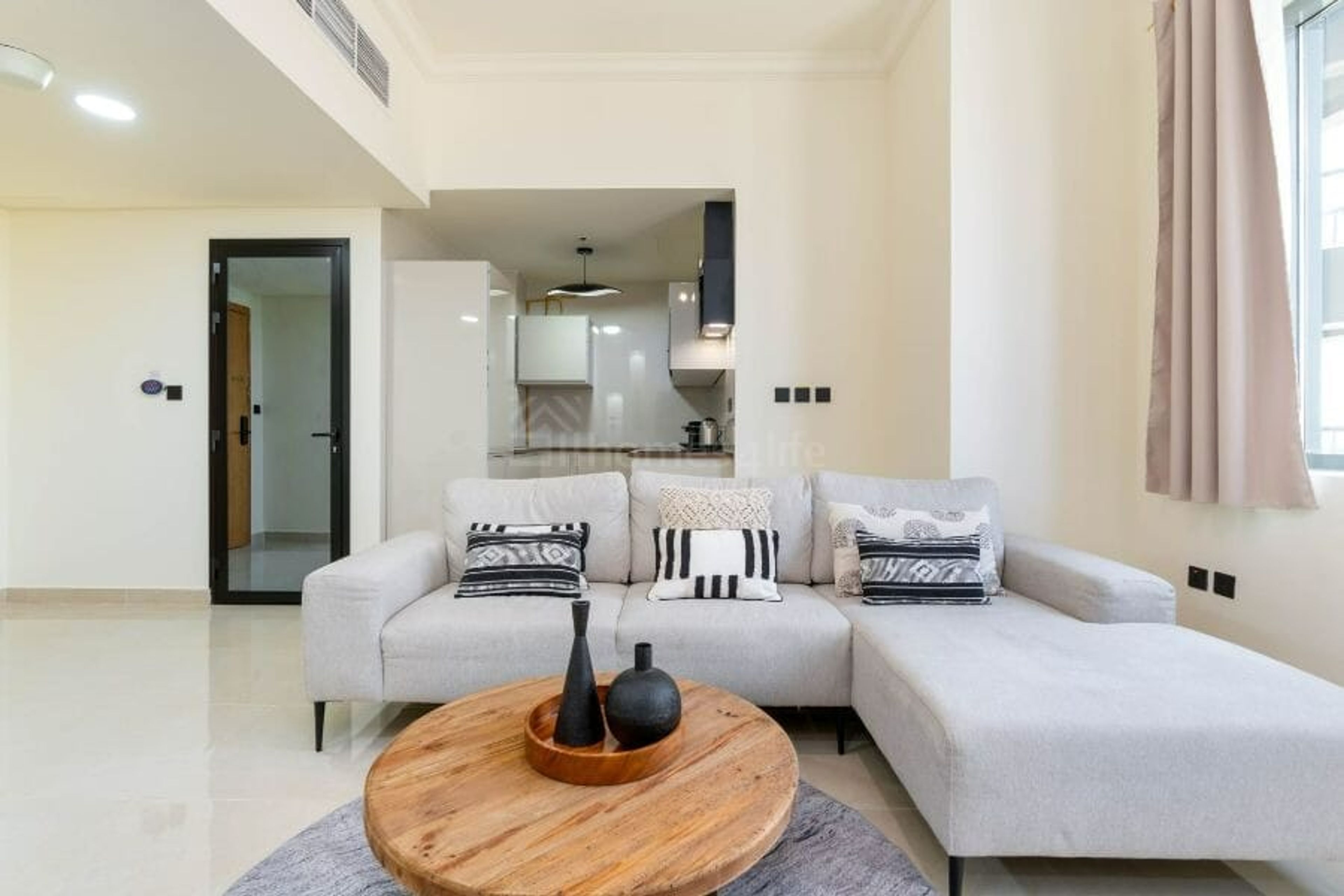 DAMAC Executive Bay Building Guide | Bayut