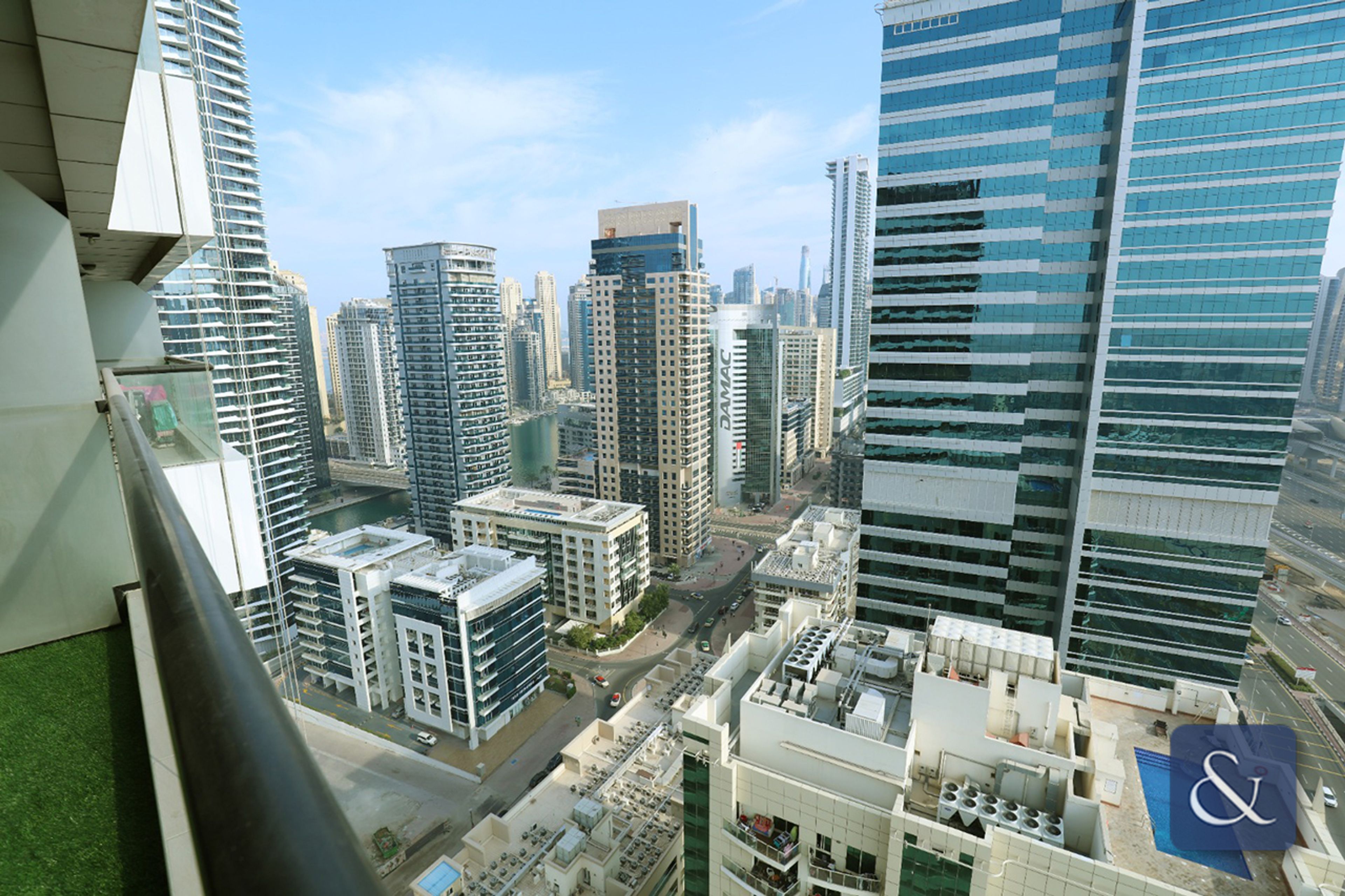 Escan Marina Tower, Dubai Marina Guide | Bayut