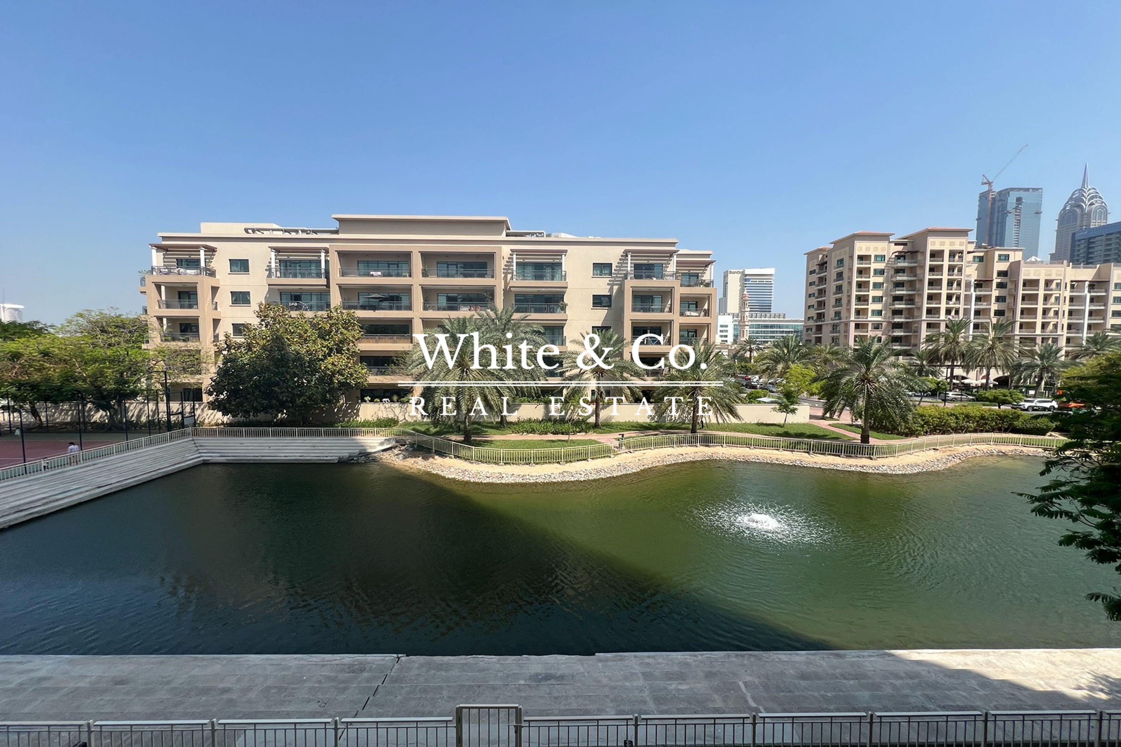 Golf Towers Guide | Bayut