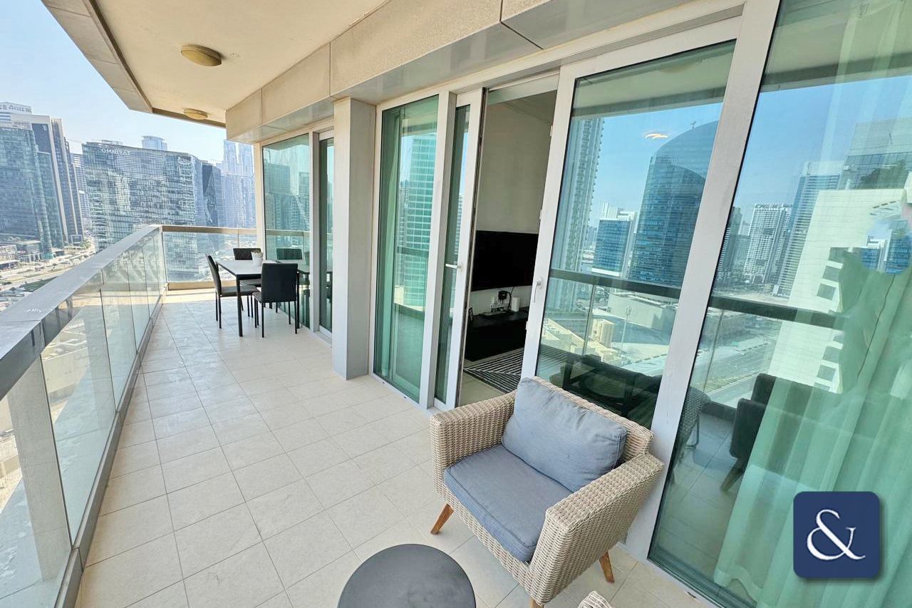 8 Boulevard Walk Building Guide | Bayut