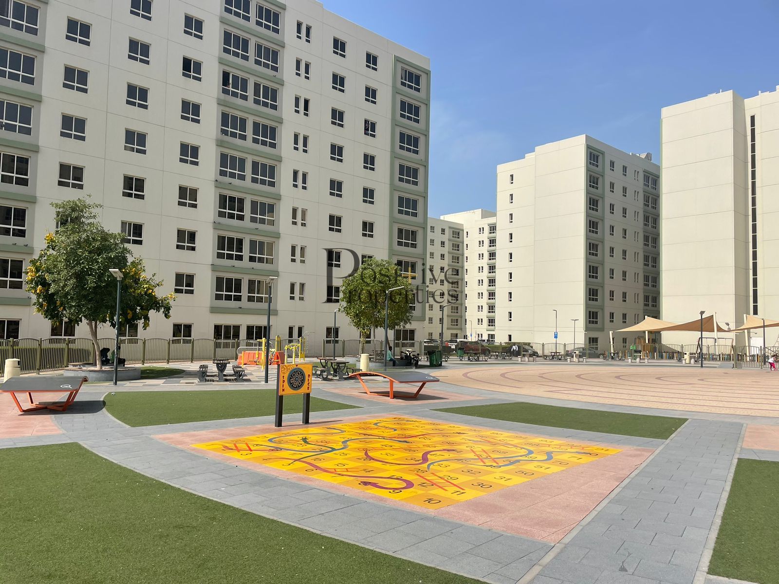 Al Khail Gate Building Guide | Bayut