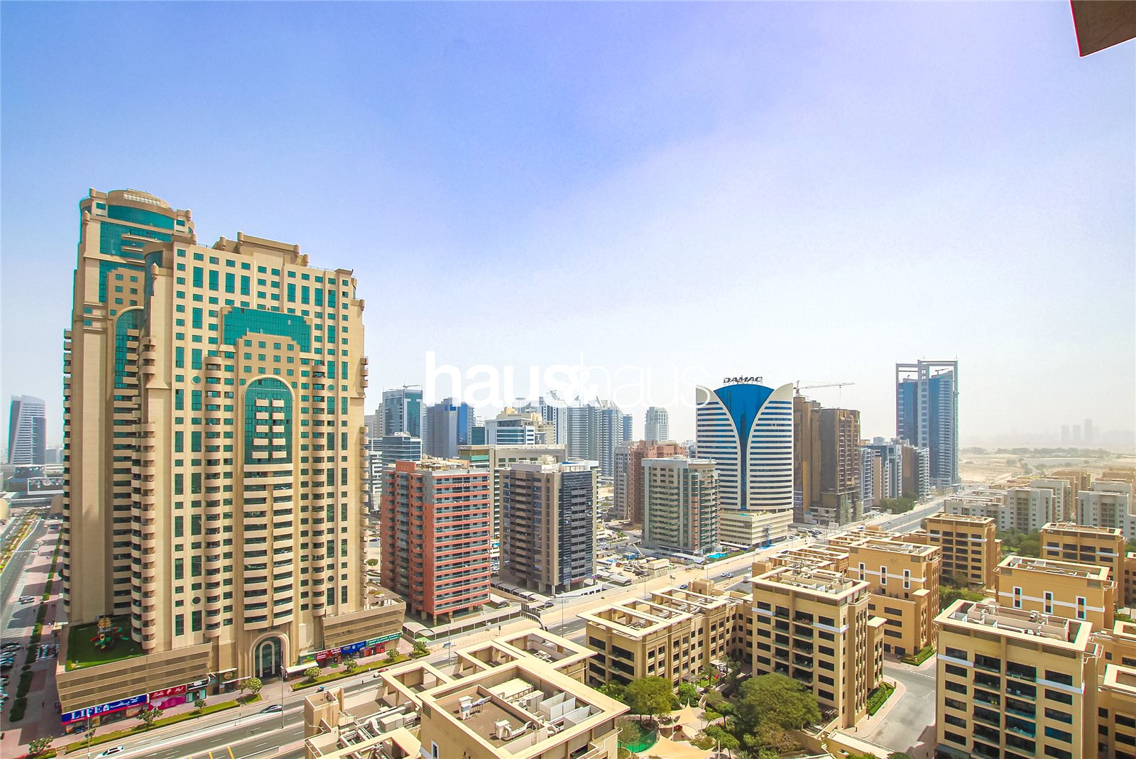 The Onyx Tower Dubai Guide | Bayut