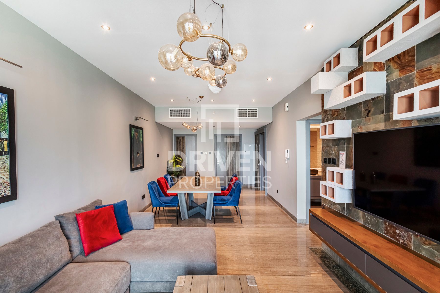 8 Boulevard Walk Building Guide | Bayut