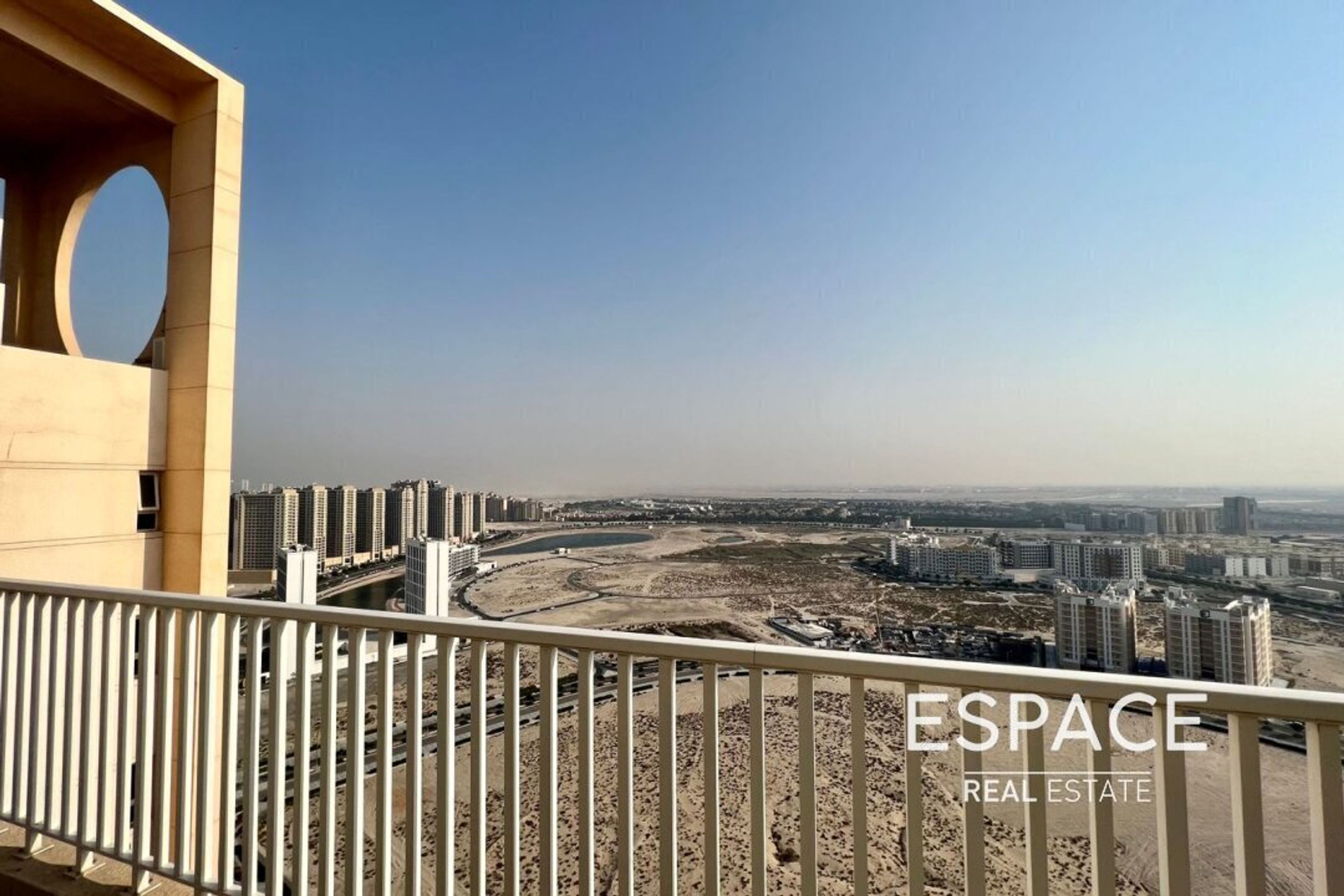 Centrium Towers Building Guide | Bayut