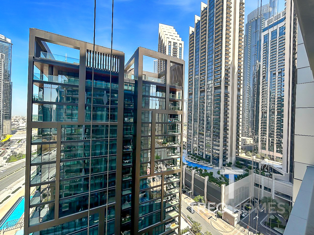 8 Boulevard Walk Building Guide | Bayut