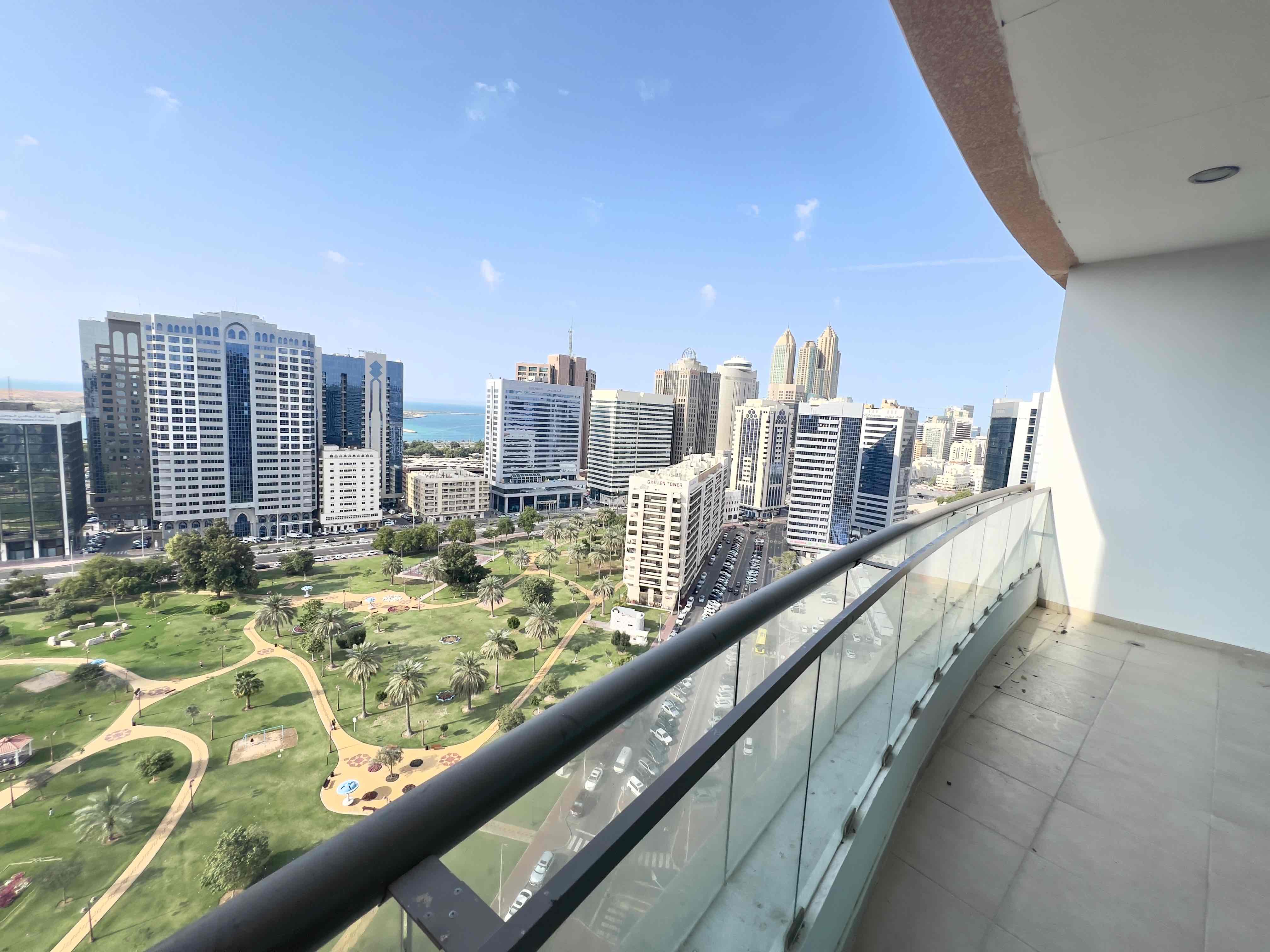 Hamdan Street Area Guide | Bayut