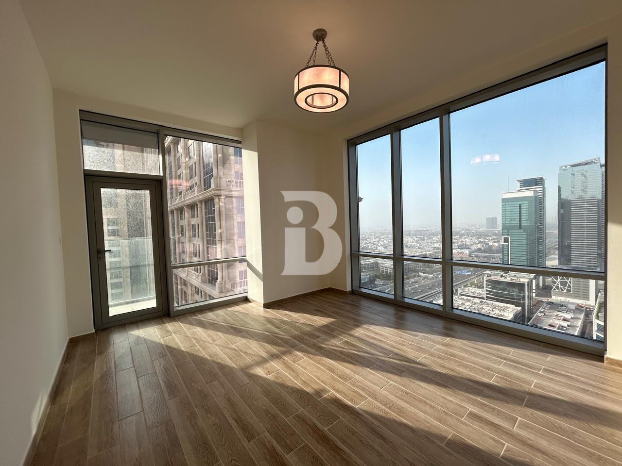 Meera Tower Business Bay Guide | Bayut