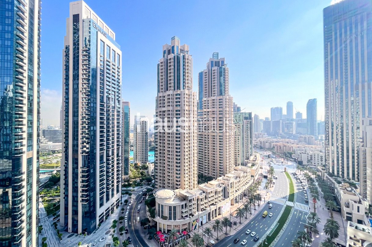 Boulevard Crescent Building Guide | Bayut