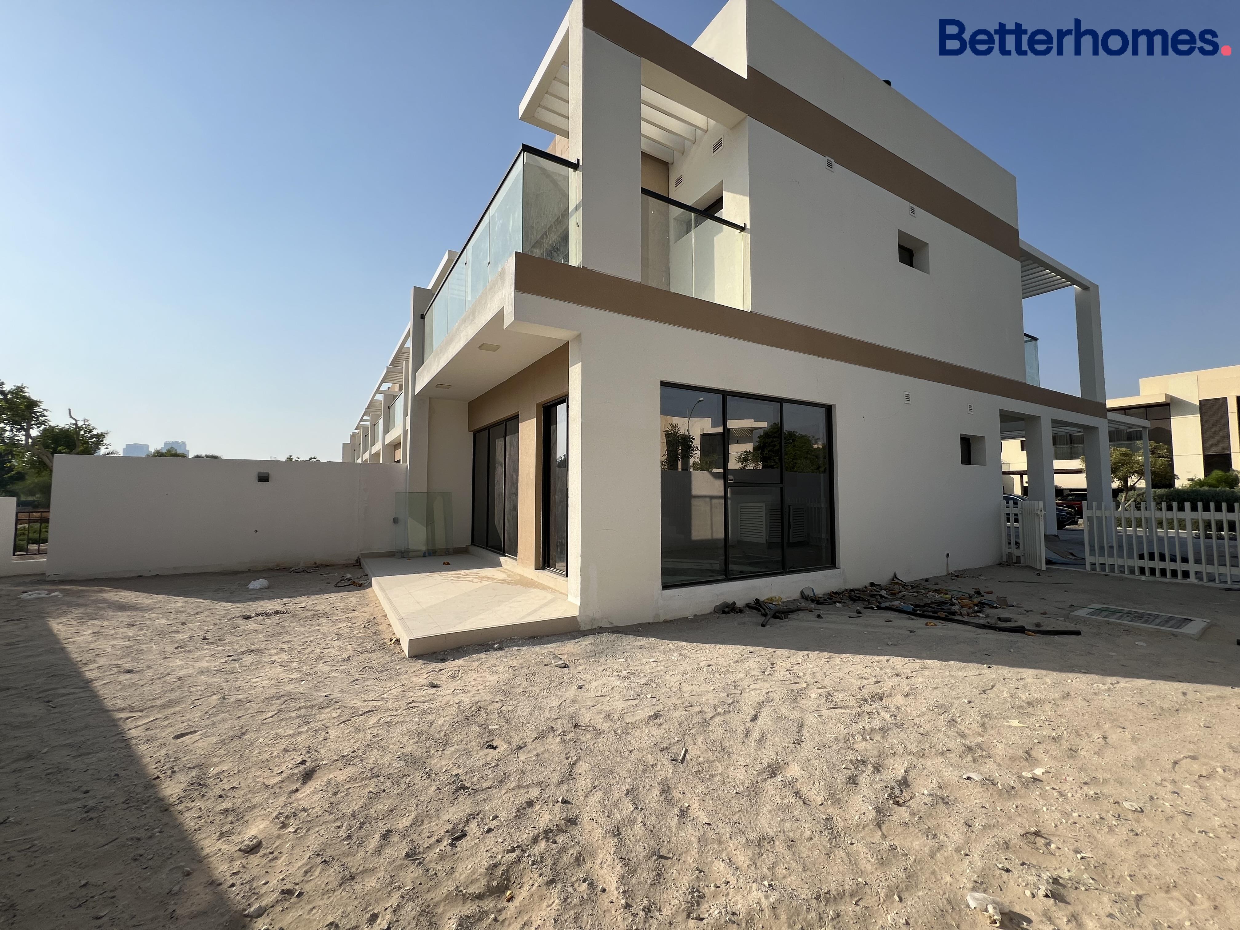 DAMAC Hills Area Guide | Bayut