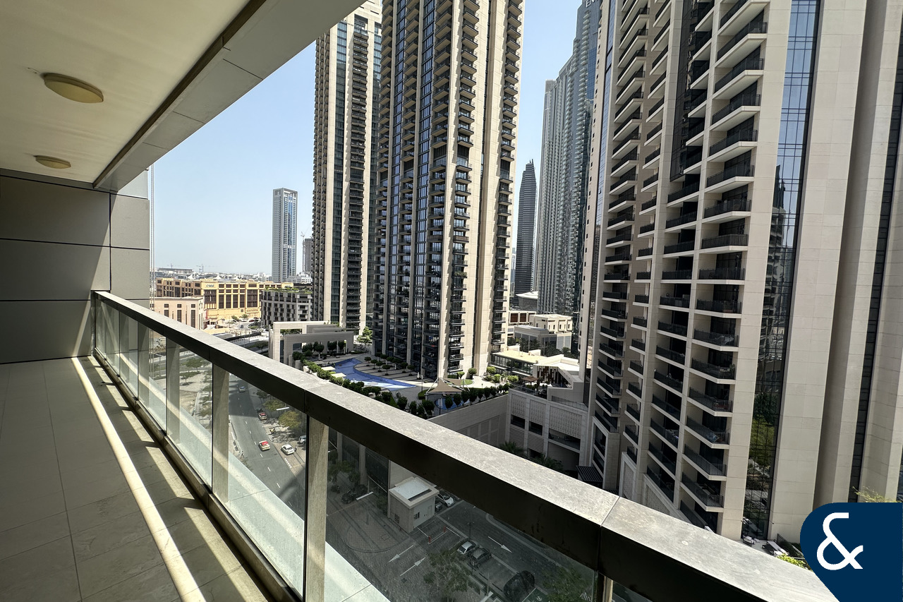 8 Boulevard Walk Building Guide | Bayut